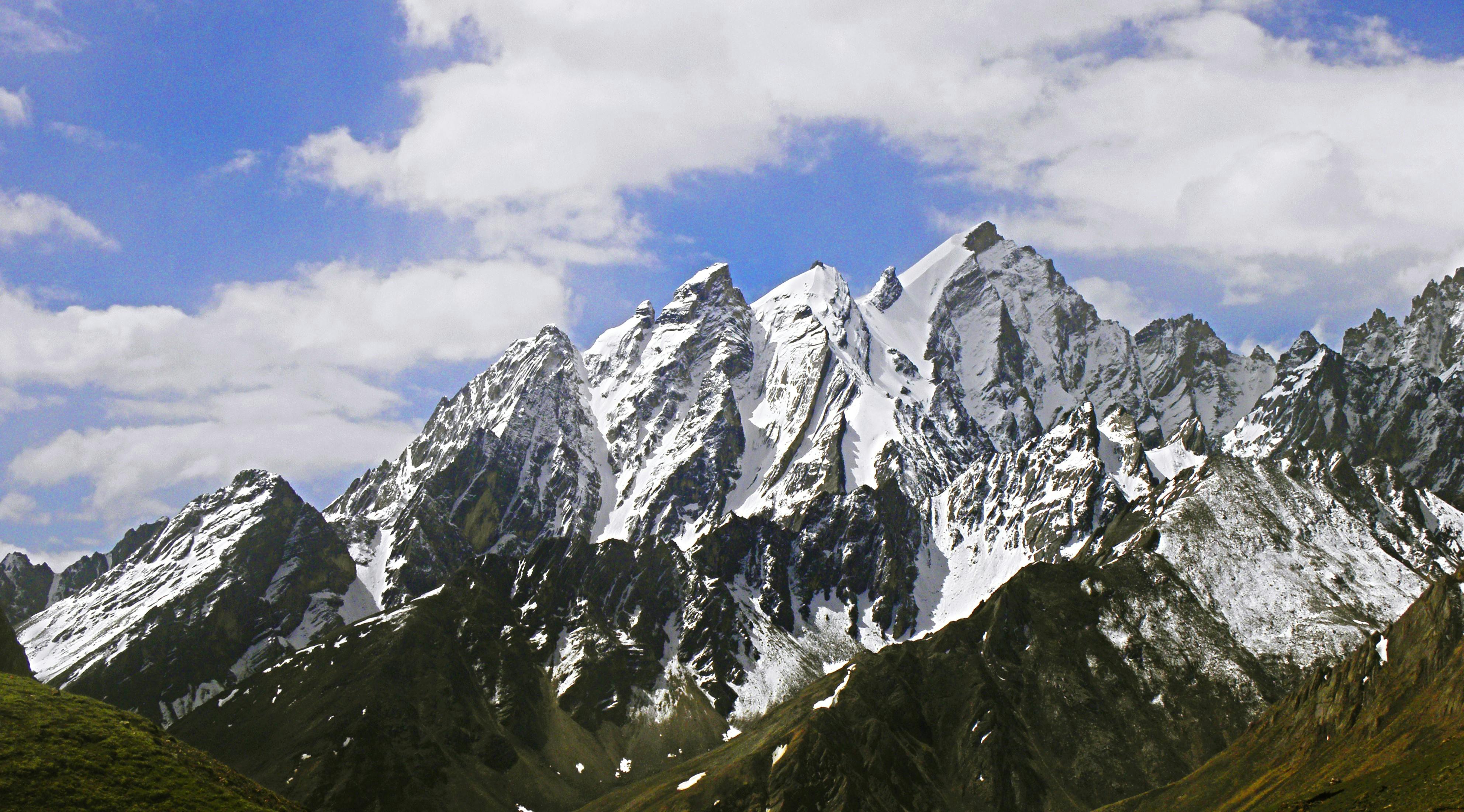 India Railly Photos, Download The BEST Free India Railly Stock Photos ...