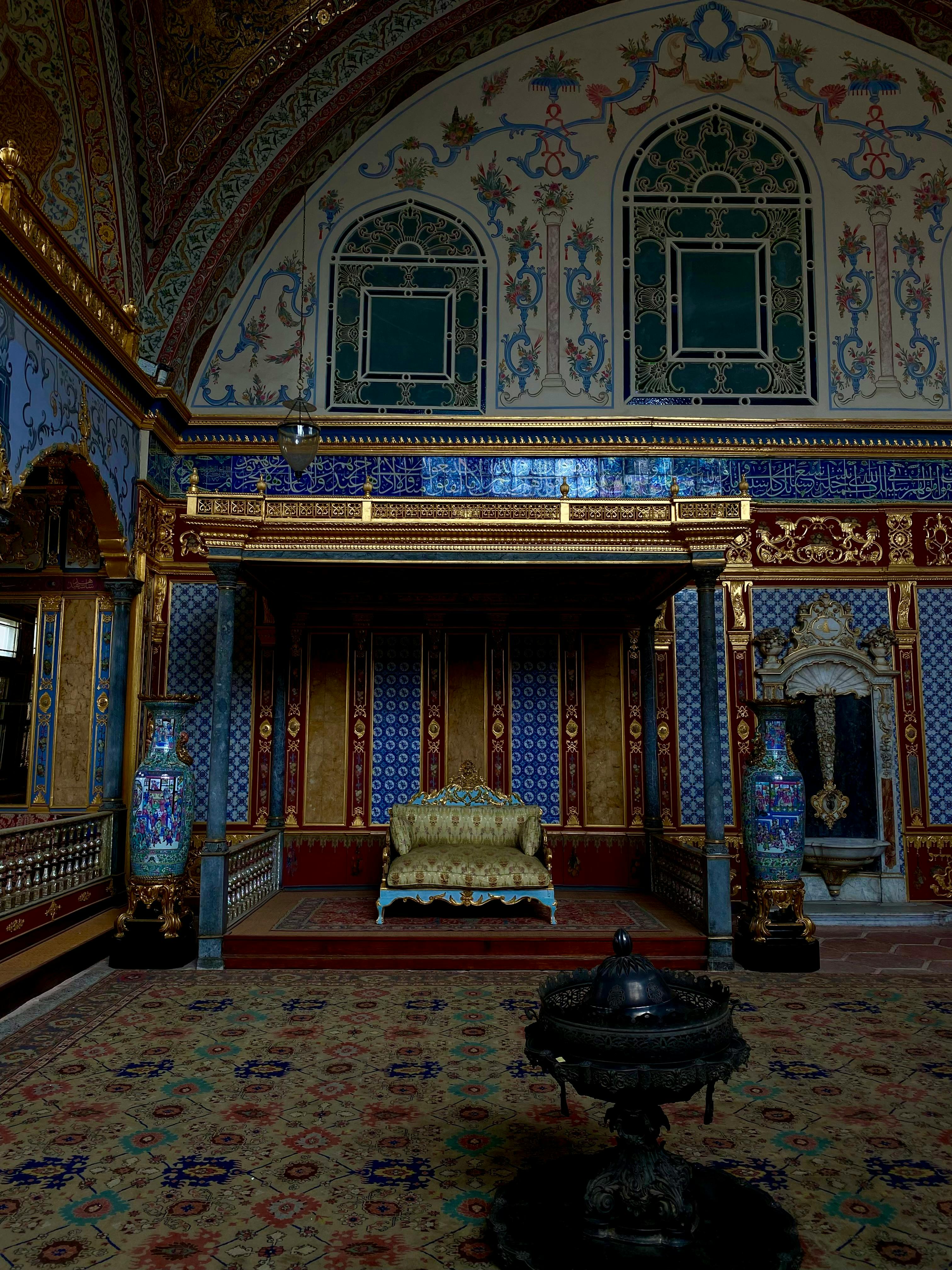 Great Throne Room In Khudayar Khan Palace Photos, Download The BEST ...