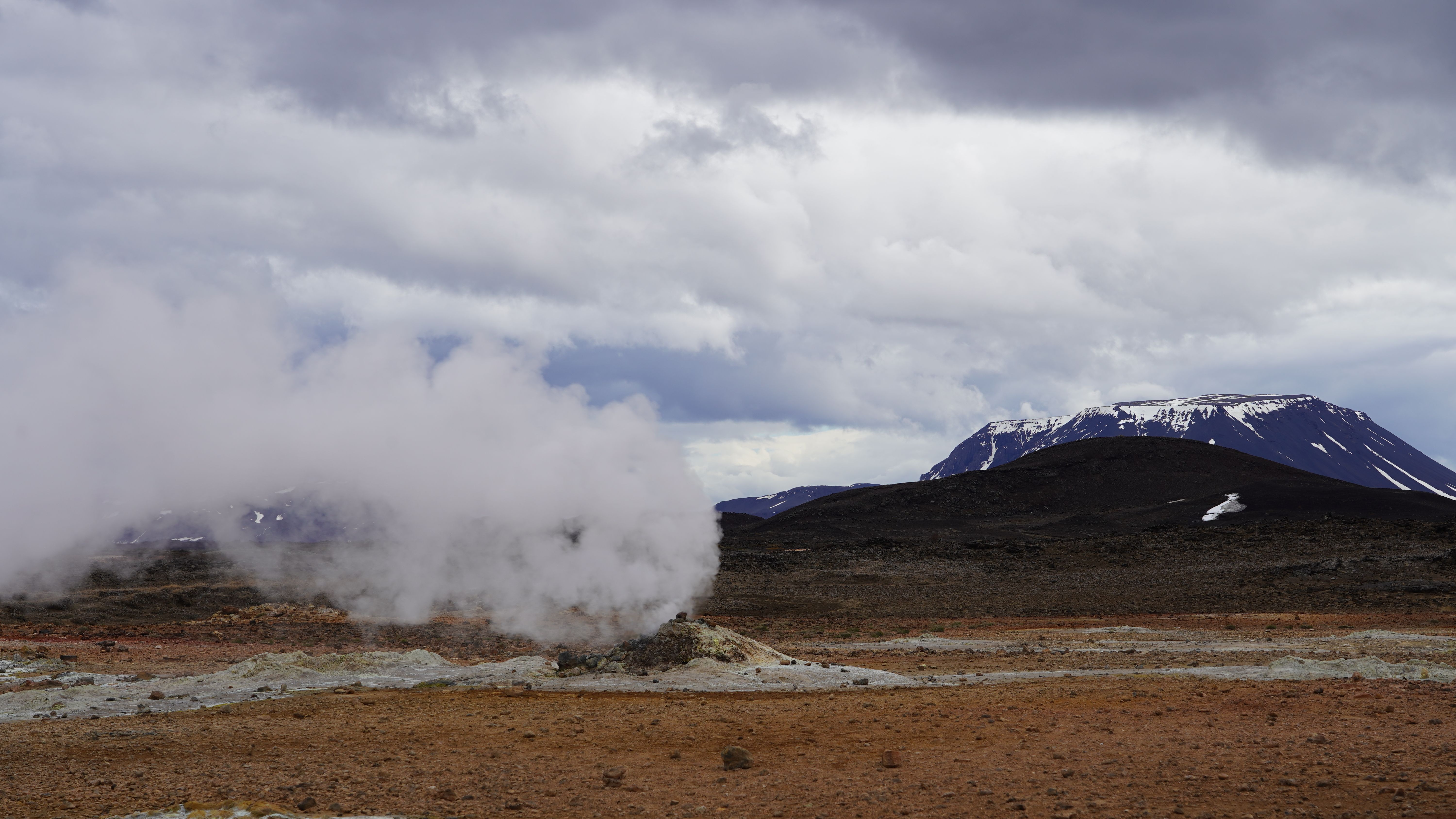 Majestic Icelandic Geothermal Landscape · Free Stock Photo
