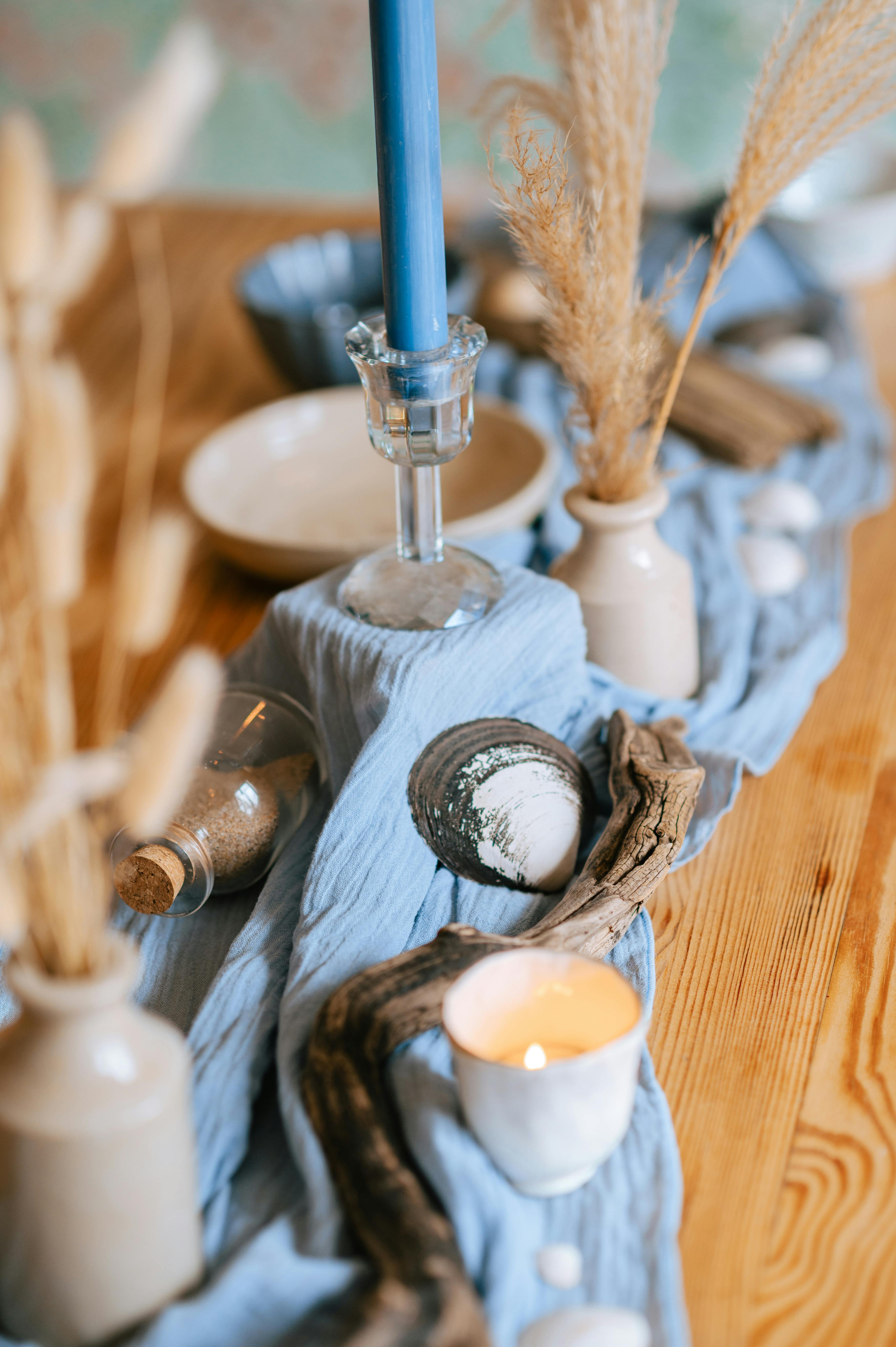 Coastal Tablescape with Natural Decor Elements · Free Stock Photo