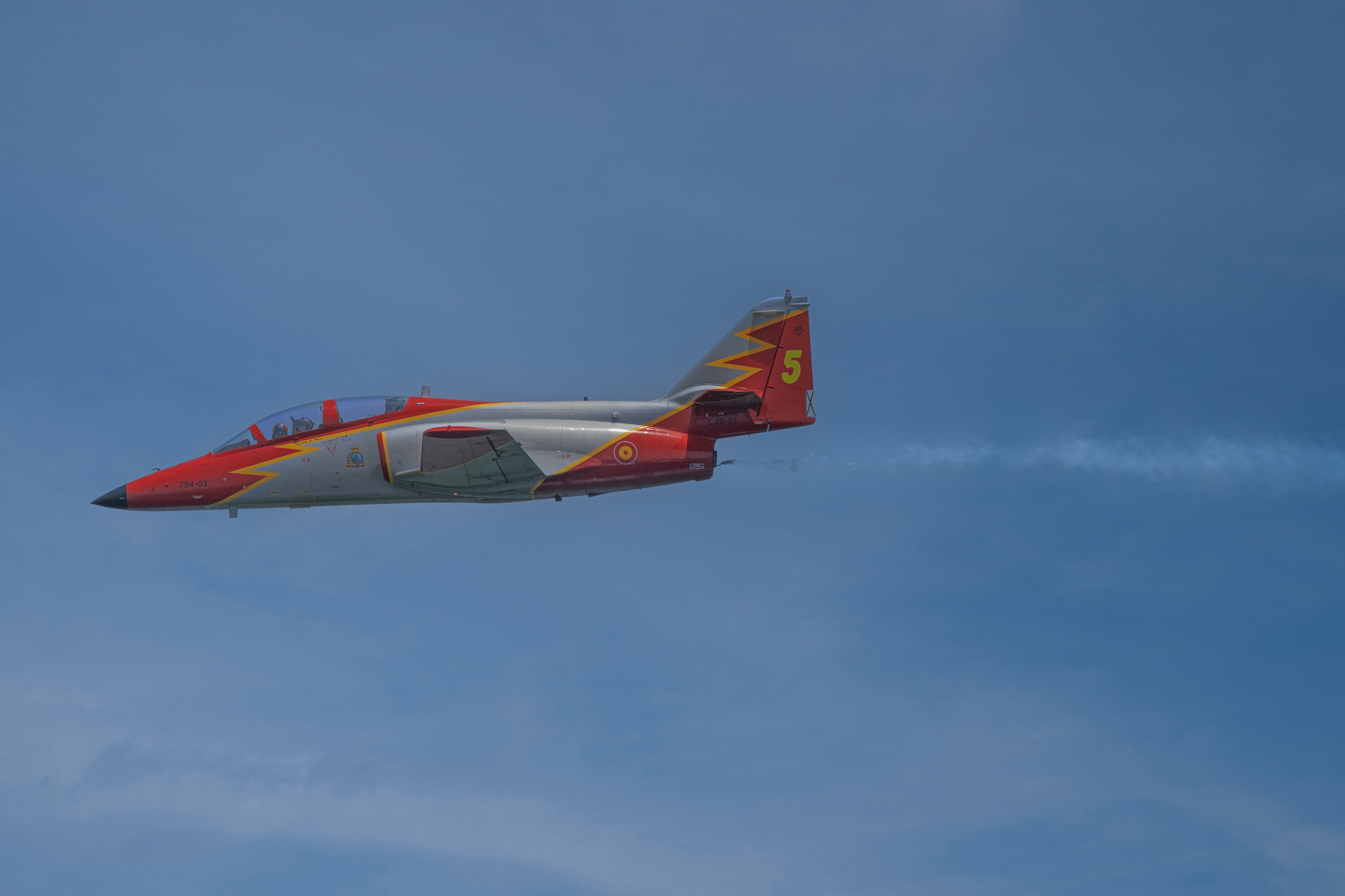 Spanish Jet Performing Aerial Acrobatics · Free Stock Photo