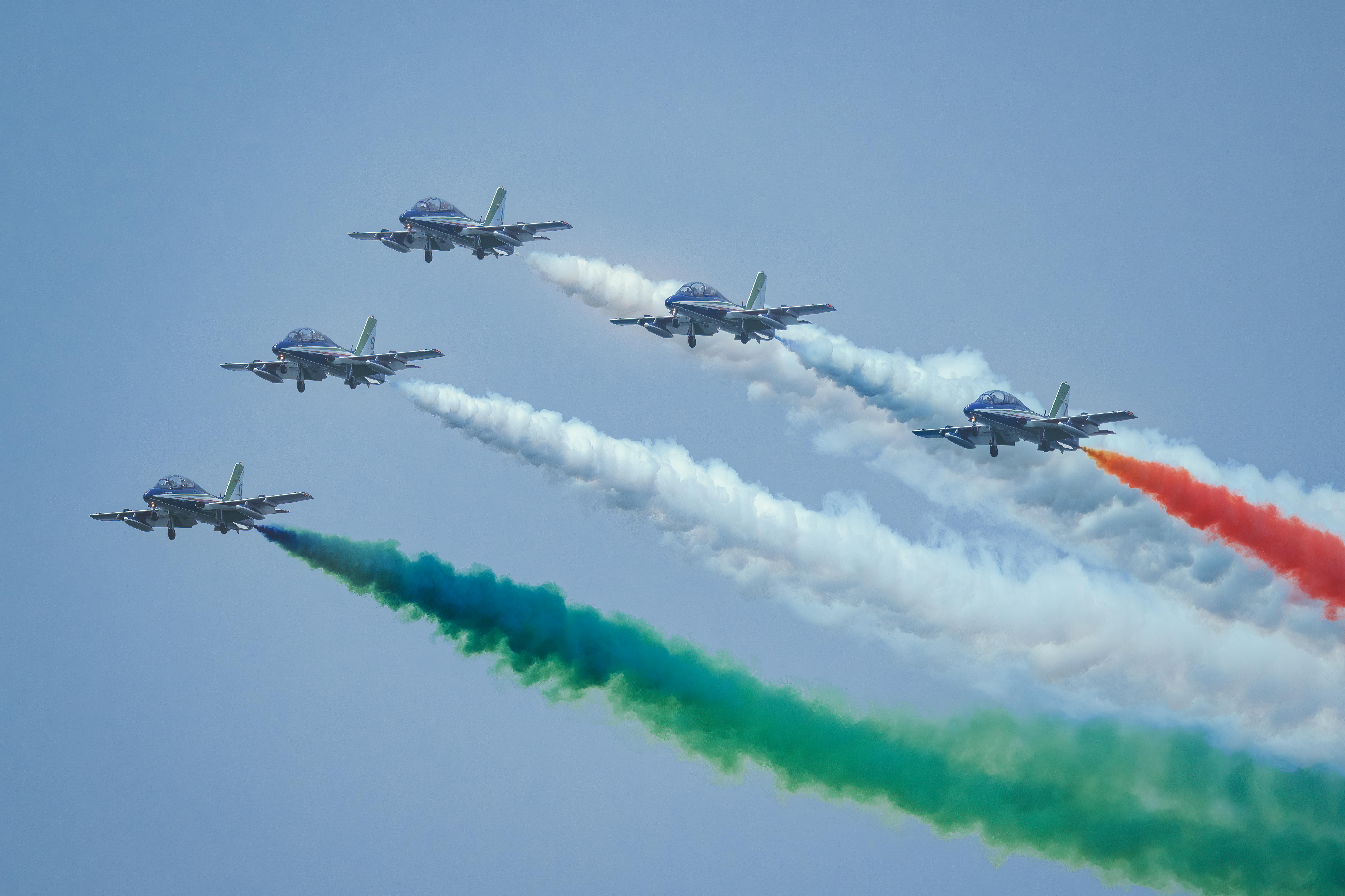 High Speed Maneuvers Photos, Download The BEST Free High Speed ...