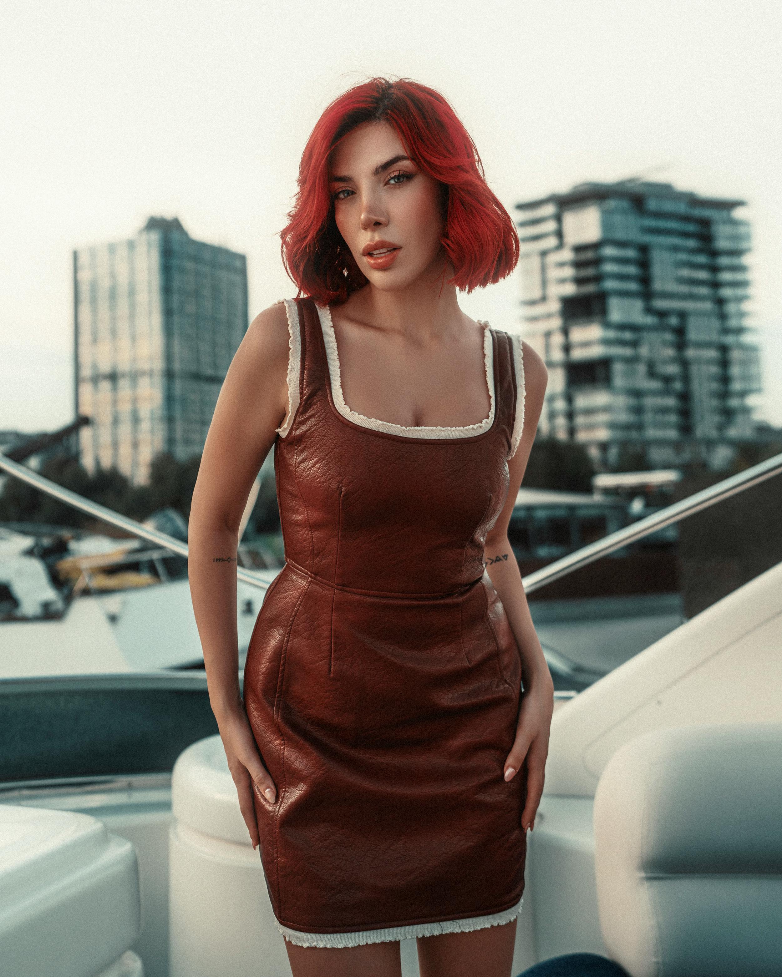 Natural+Red+Bush+Women Photos, Download The BEST Free Natural+Red+Bush ...