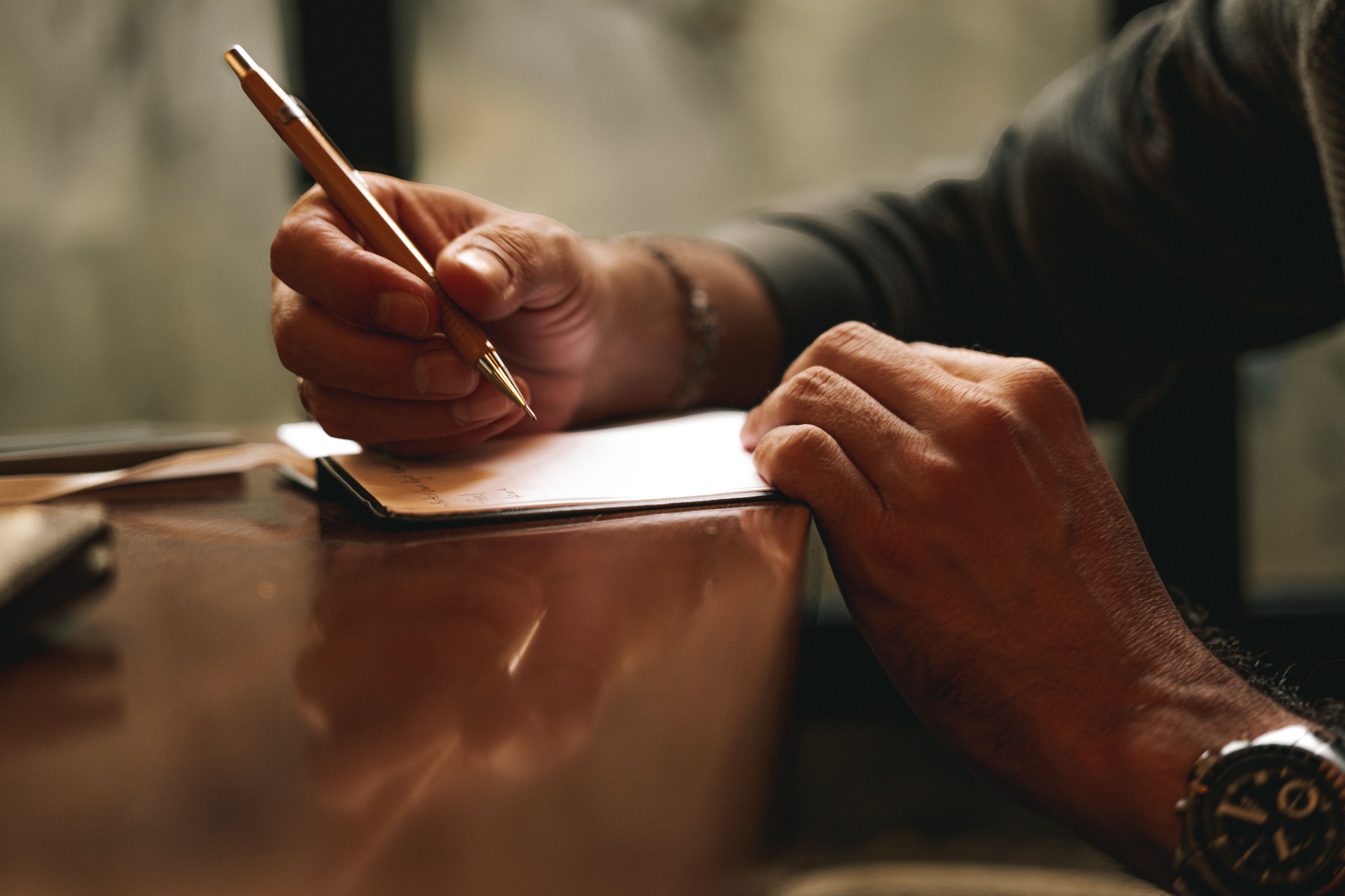 Writer Photos, Download The BEST Free Writer Stock Photos & HD Images