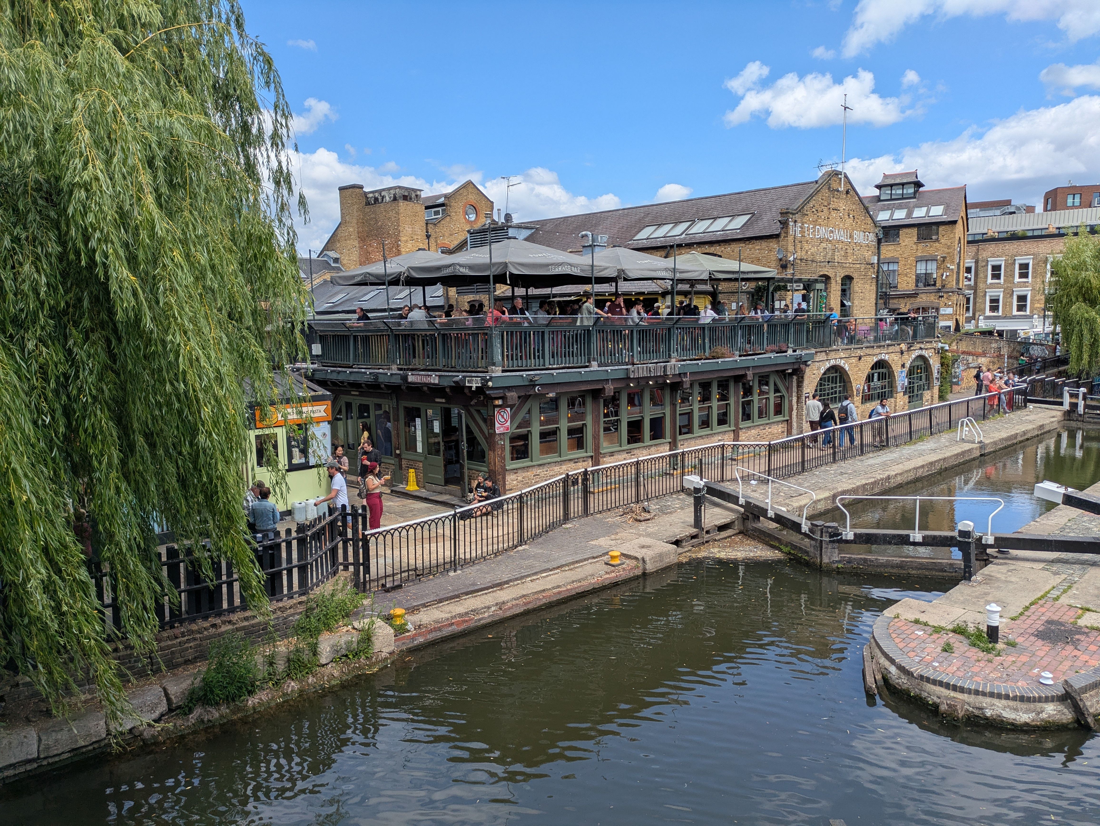 Vibrant Scene at Camden Lock Market, London · Free Stock Photo