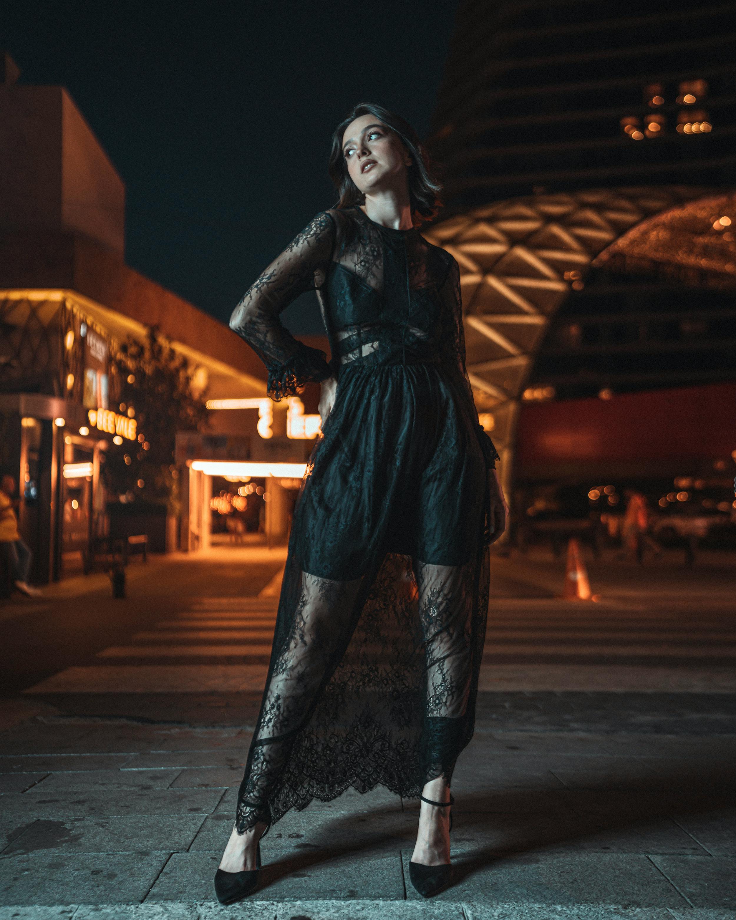 Hot+Slim+And+Stacked+Beautiful+Women Photos, Download The BEST Free Hot ...