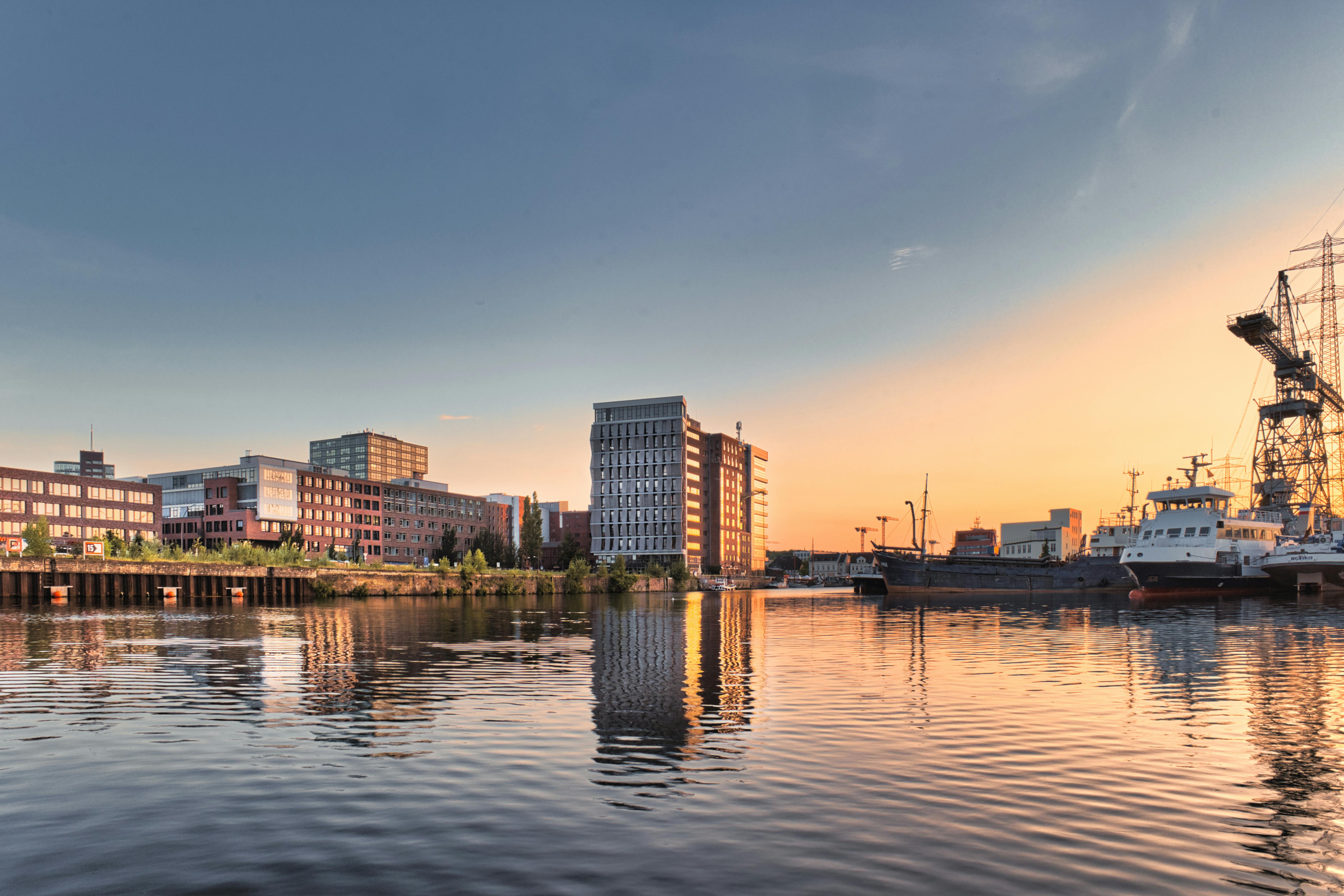 Tolo Harbour Photos, Download The BEST Free Tolo Harbour Stock Photos ...