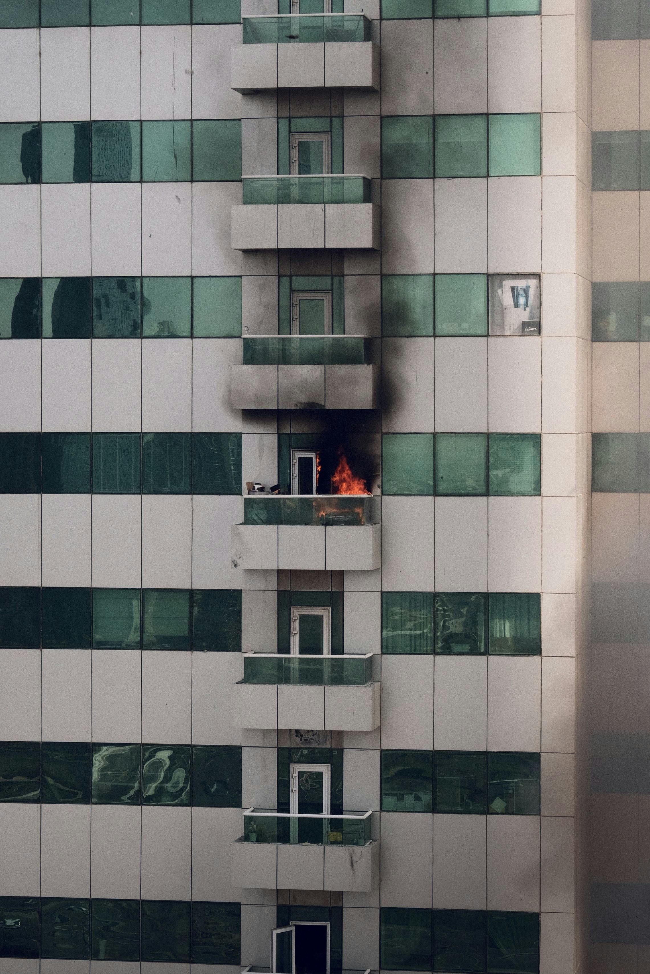 Fire Incident on Dubai High-Rise Building · Free Stock Photo