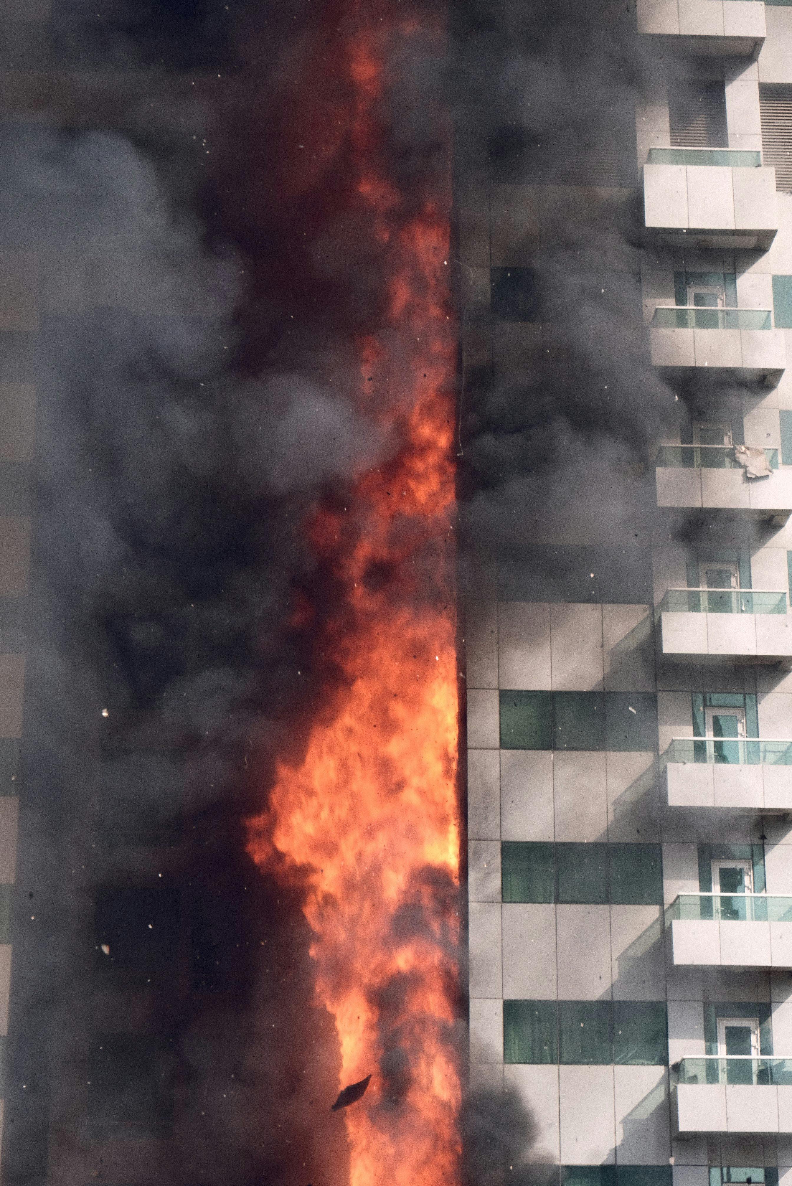 High-rise Building Fire in Dubai, UAE · Free Stock Photo