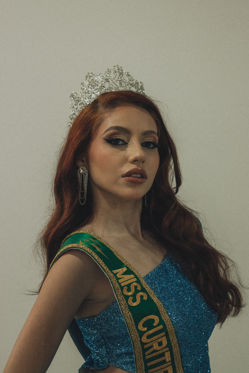 Elegant Miss Pageant Winner with Tiara and Sash · Free Stock Photo