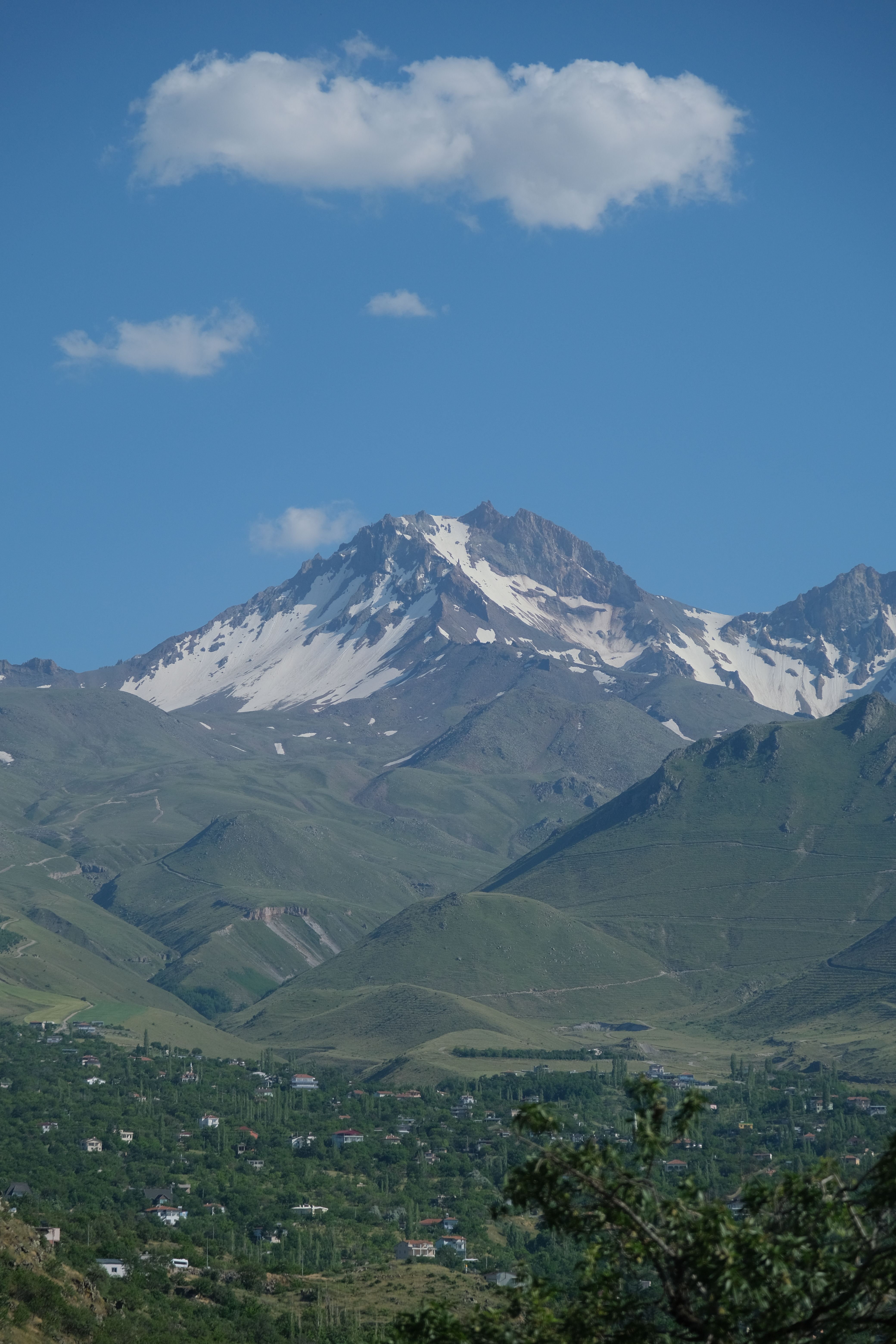 Prominent Peaks Photos, Download The BEST Free Prominent Peaks Stock ...