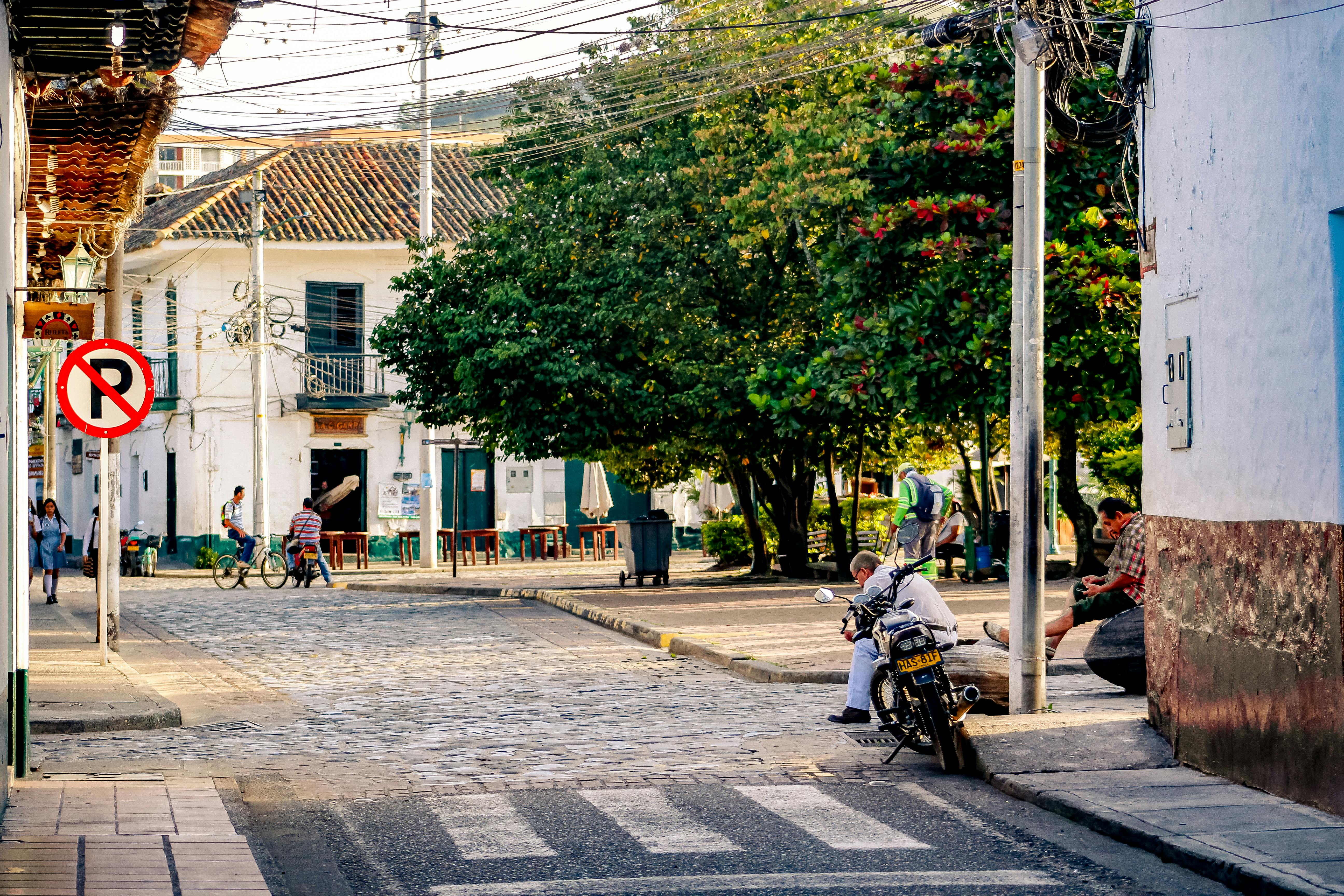 Charming Latin American Urban Street Scene · Free Stock Photo