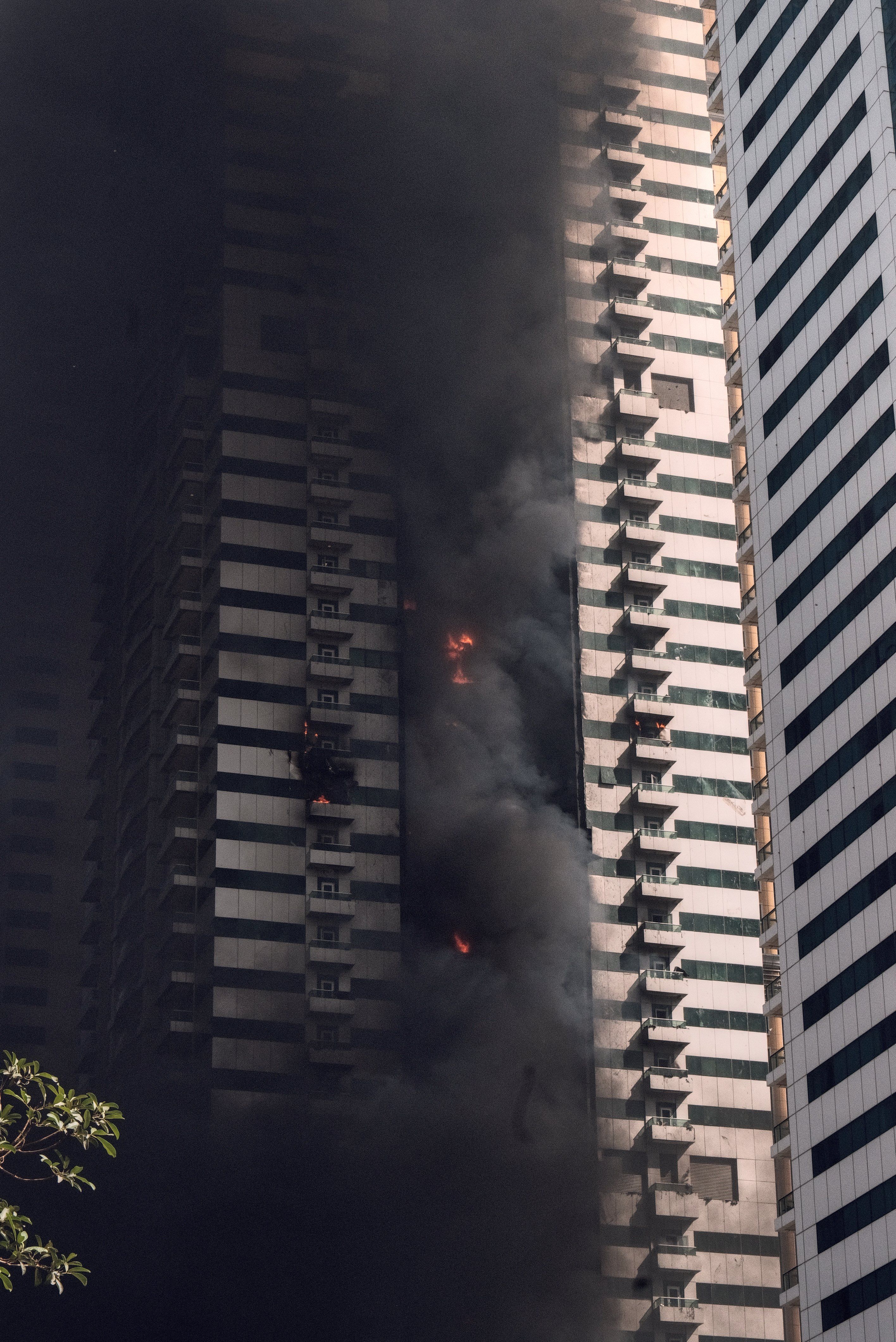 City Incident Photos, Download The BEST Free City Incident Stock Photos ...