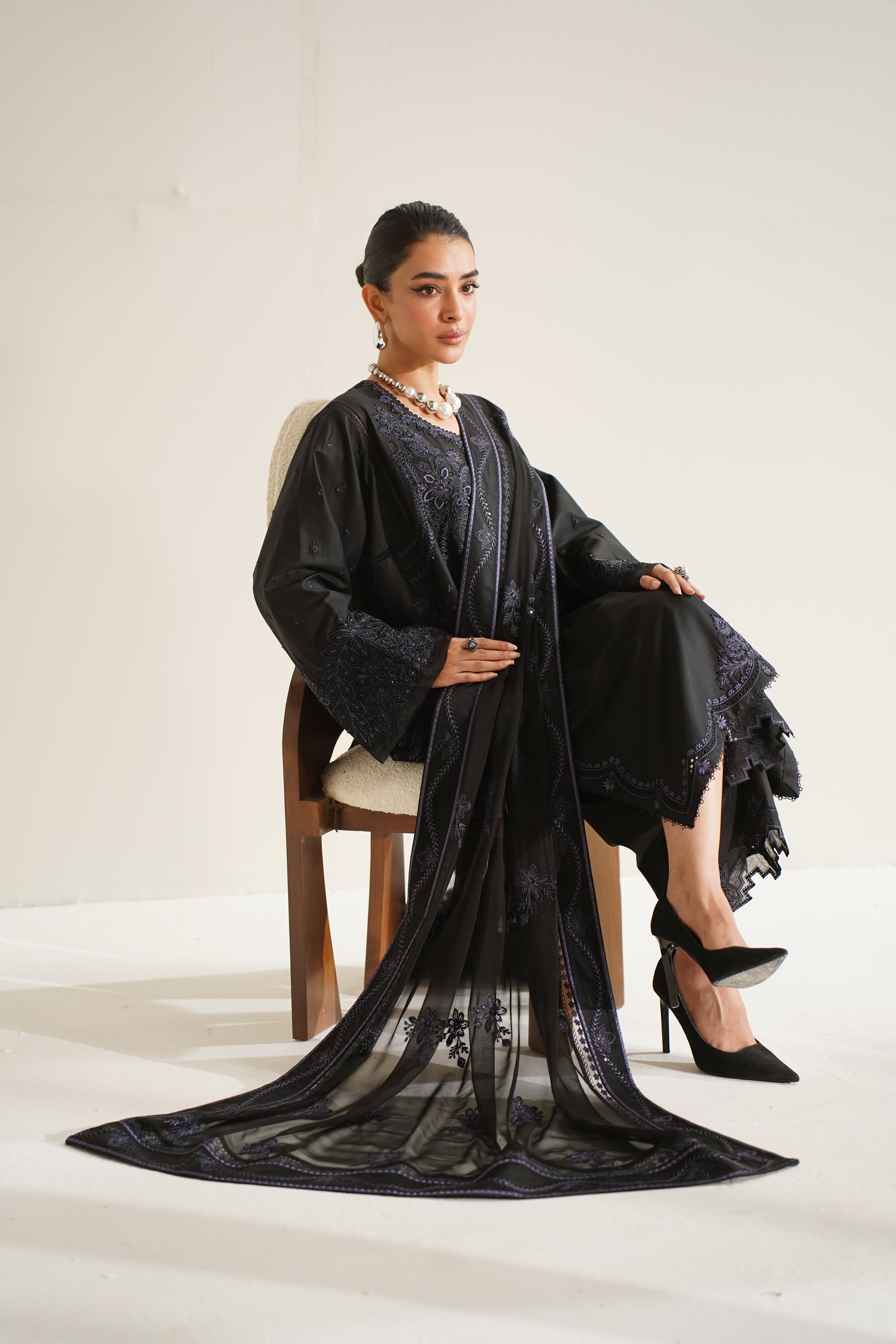 Elegant Black Dress Fashion Model Portrait · Free Stock Photo
