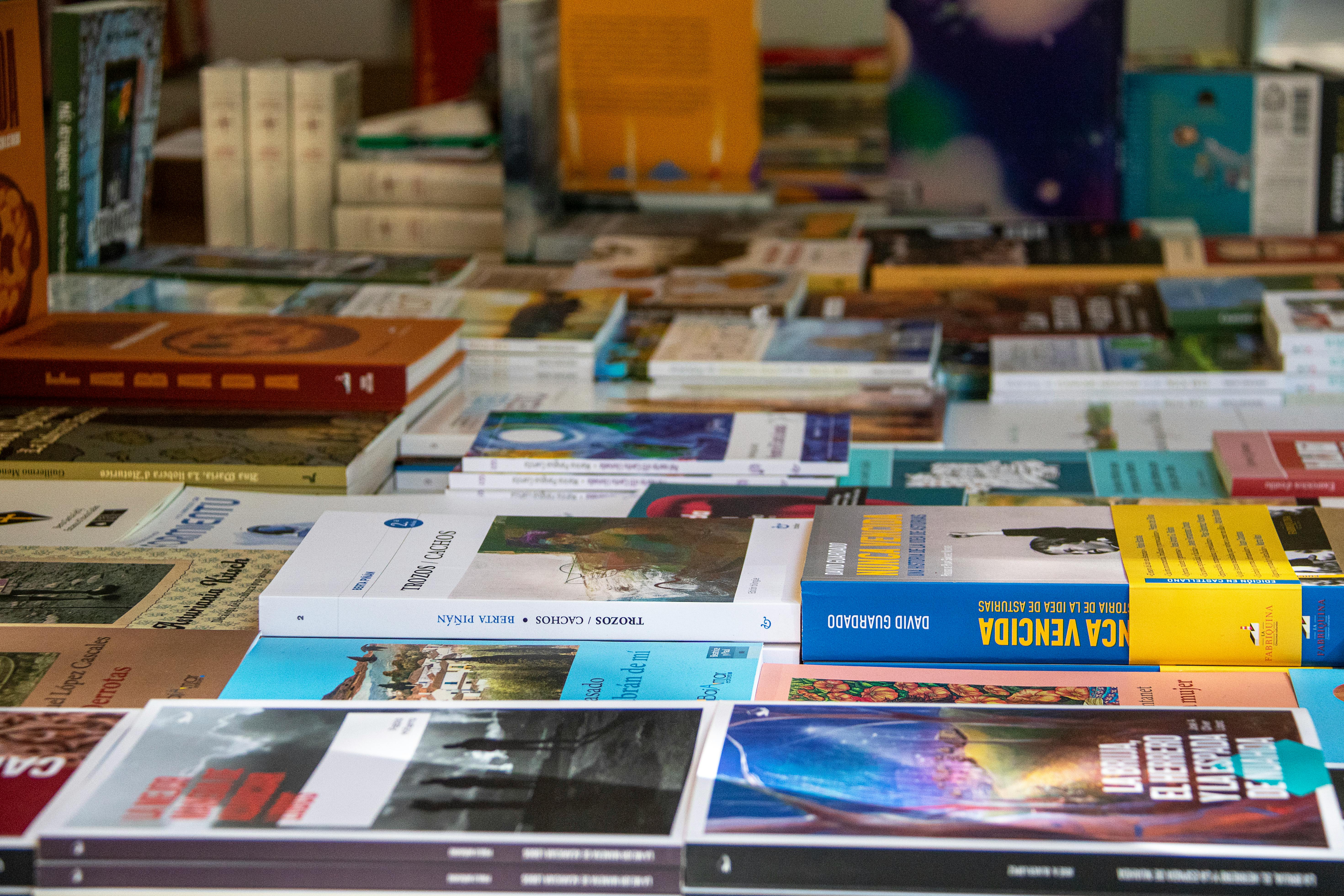 6 1newspaper Publishing Photos, Download The BEST Free 6 1newspaper ...