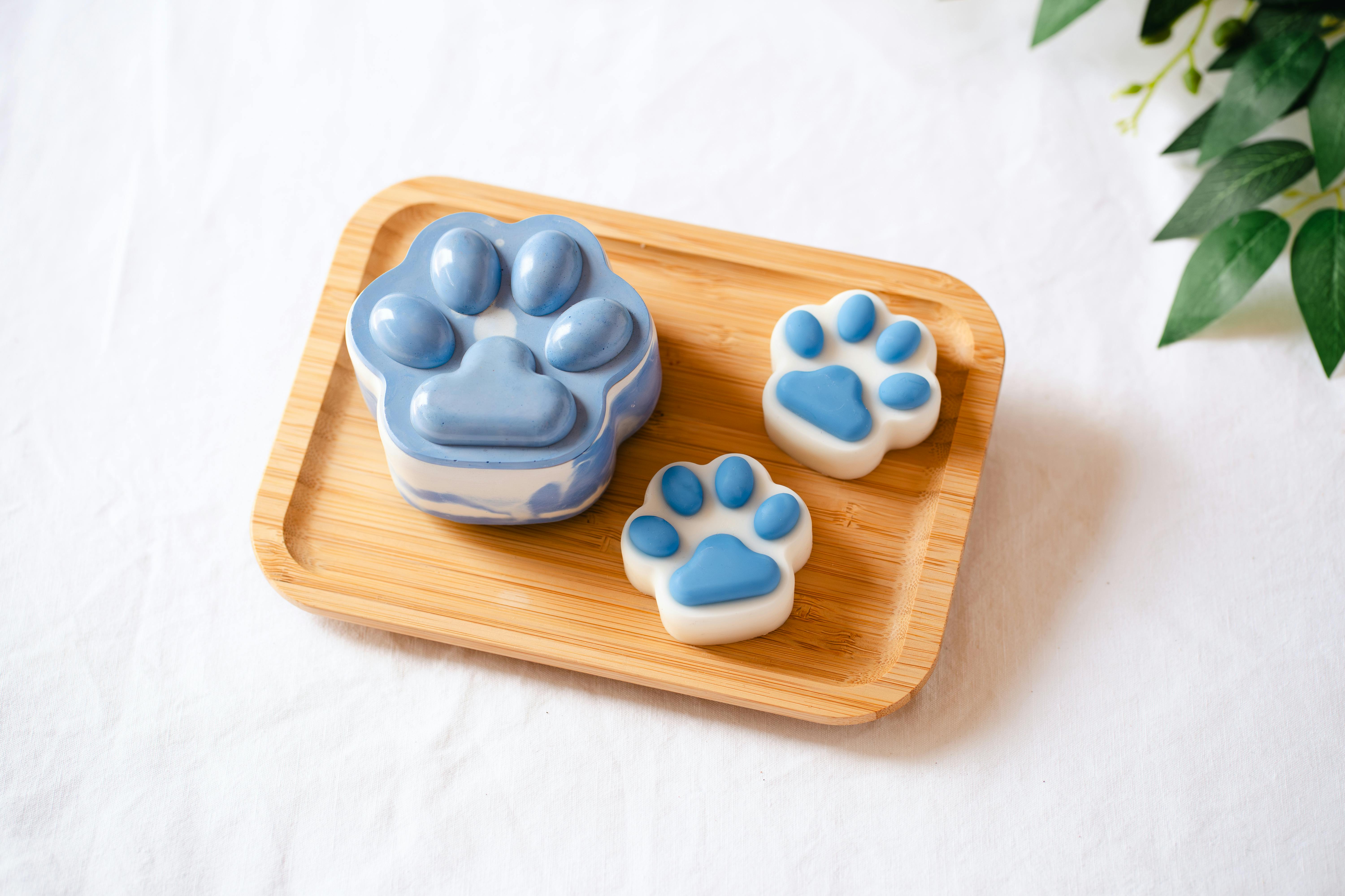 Dog Paws Footprints Wallpaper Photos, Download The BEST Free Dog Paws ...