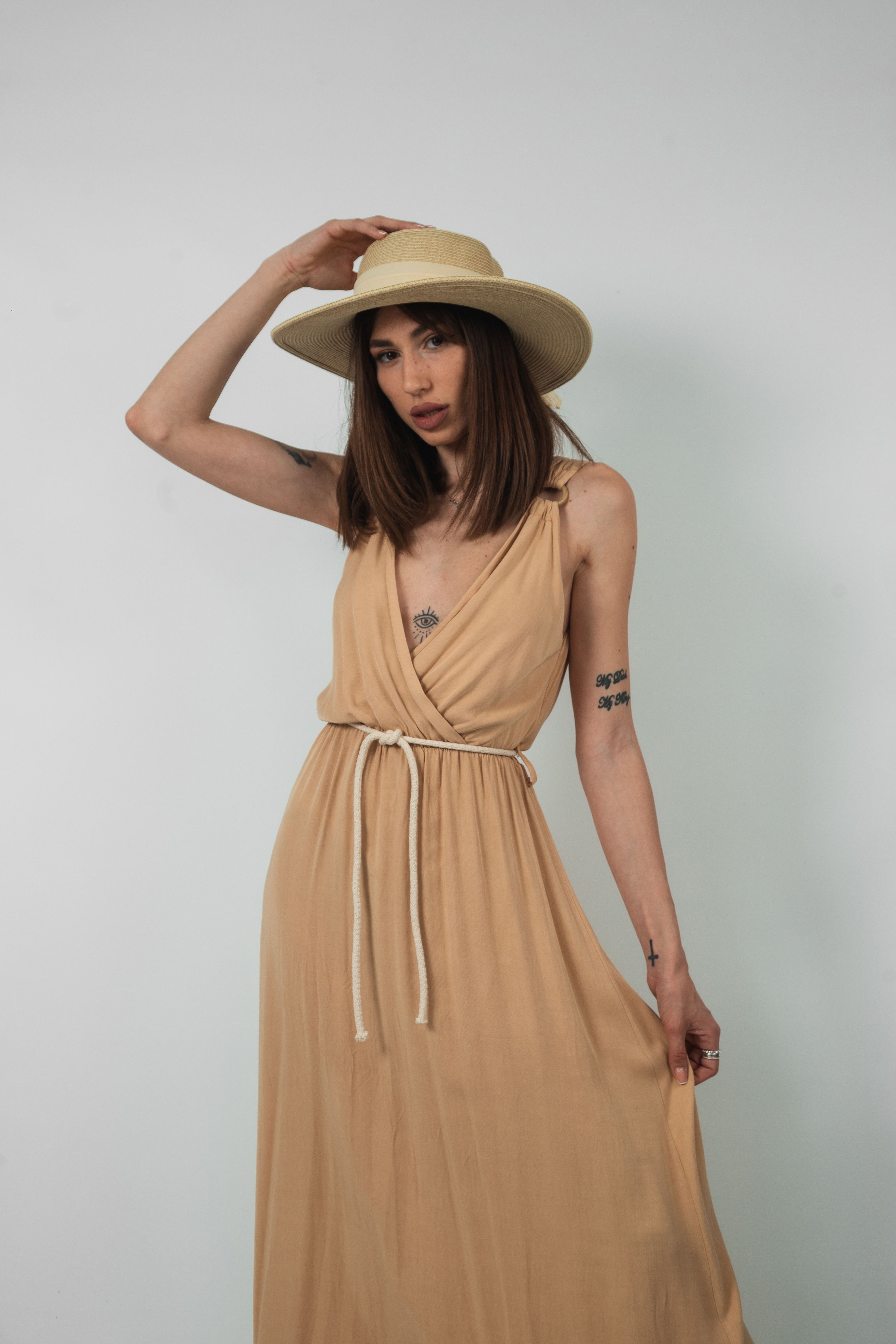 Woman Tan Line Photos, Download The BEST Free Woman Tan Line Stock ...