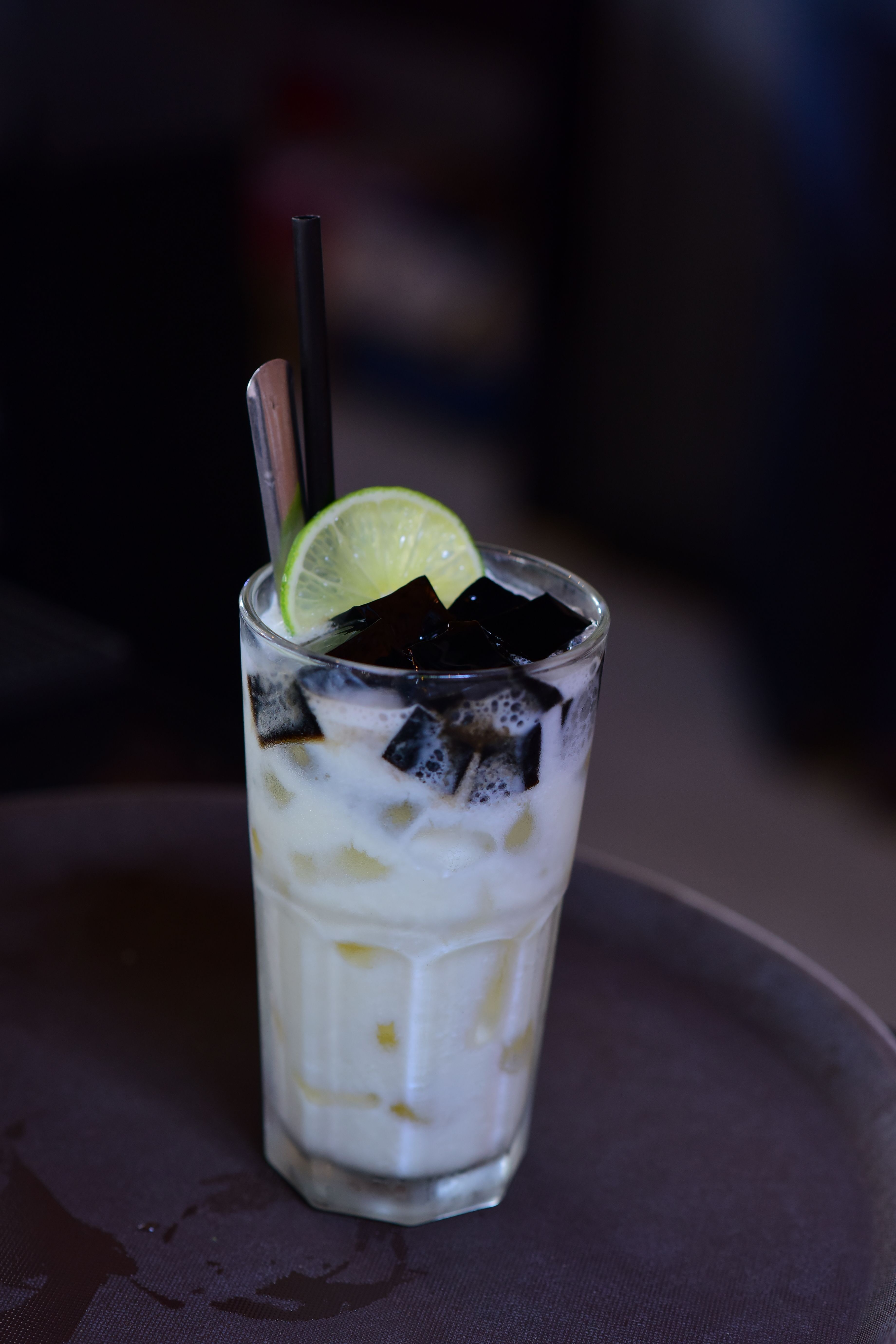 Refreshing Iced Milk Drink with Jelly and Lime · Free Stock Photo