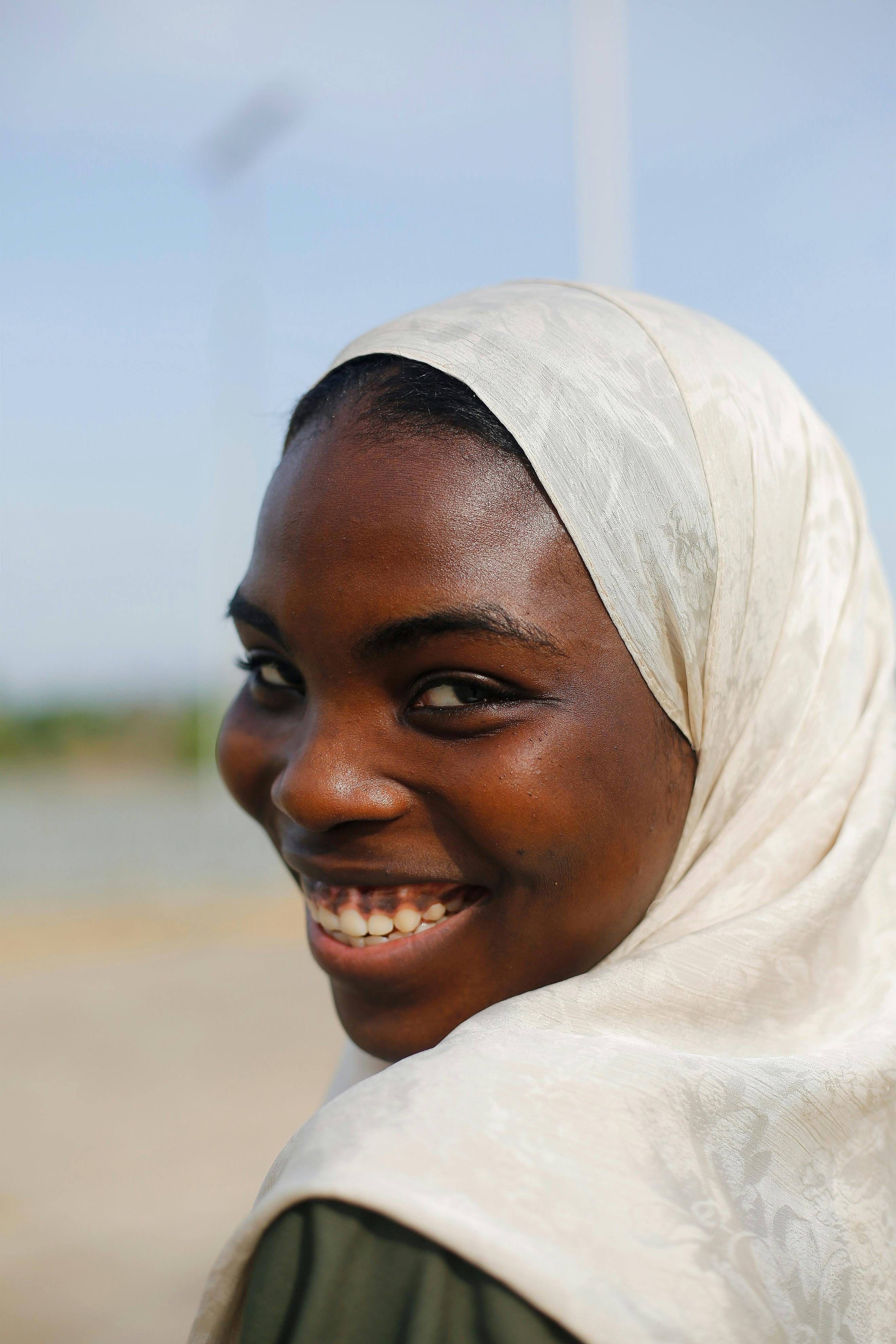 Beautiful Smile Photos, Download The BEST Free Beautiful Smile Stock ...