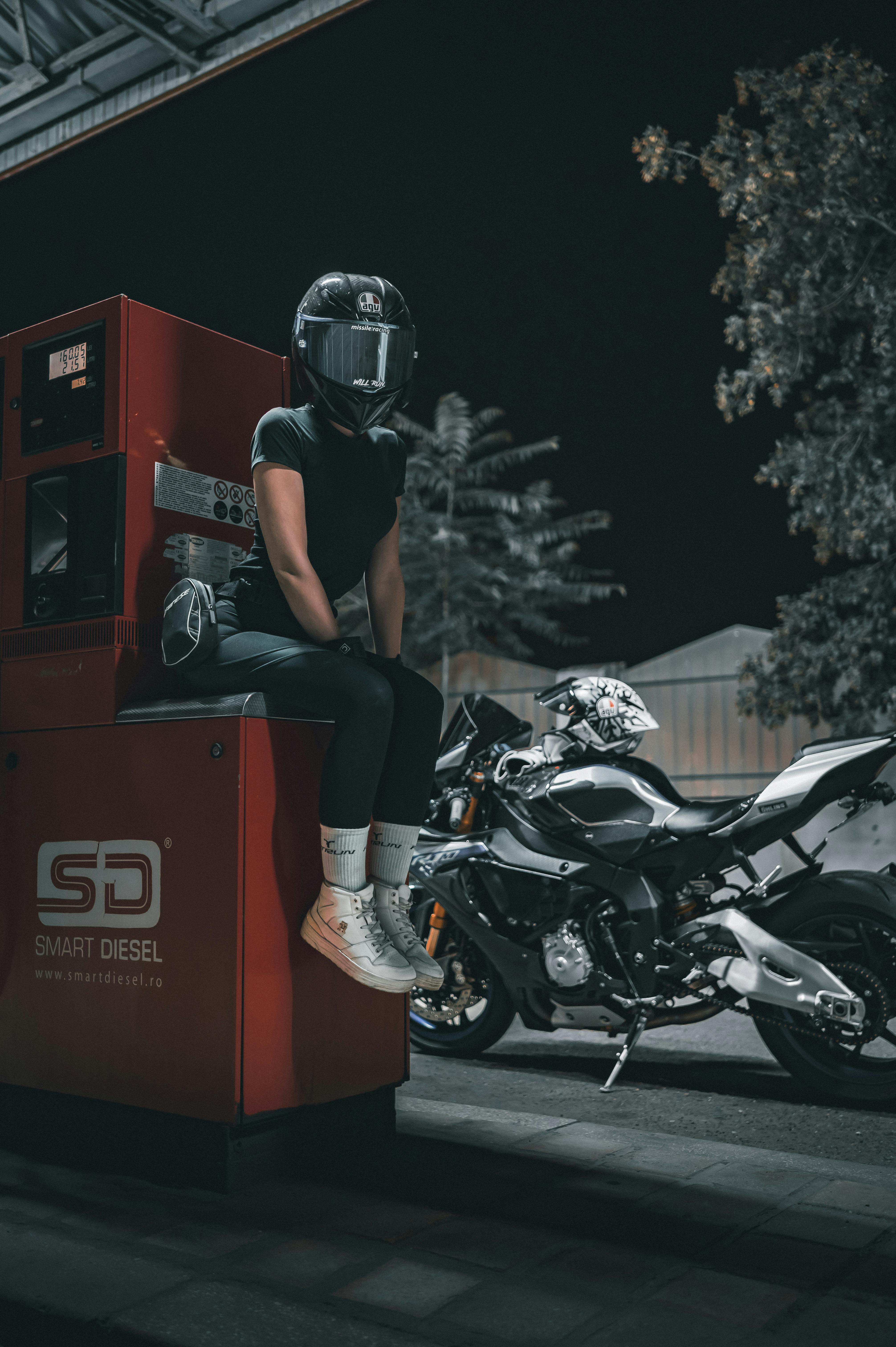 Motorcycle Pitstop Photos, Download The BEST Free Motorcycle Pitstop Stock Photos & HD Images