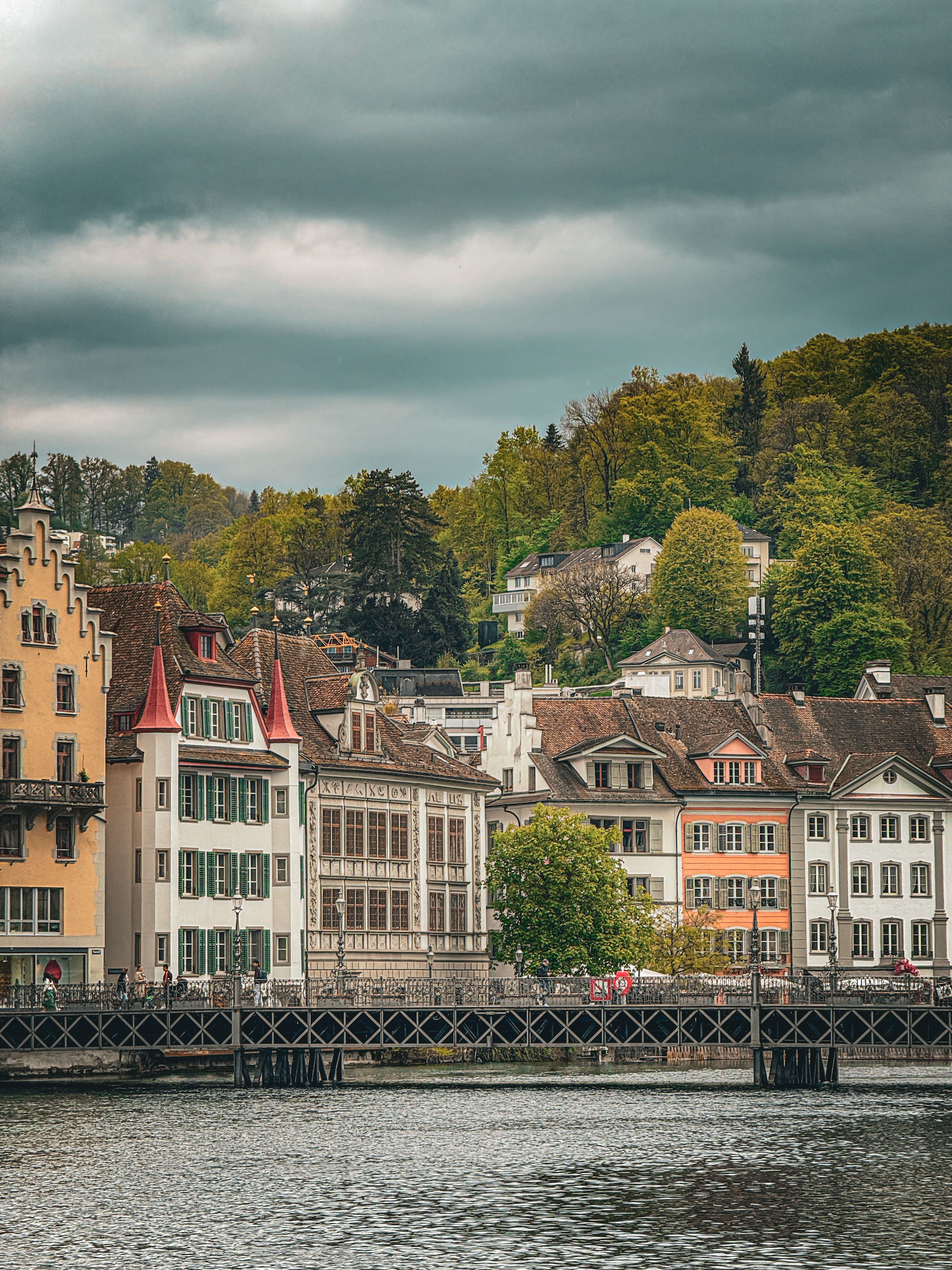 Charming Waterfront Architecture in Lucerne, Switzerland · Free Stock Photo