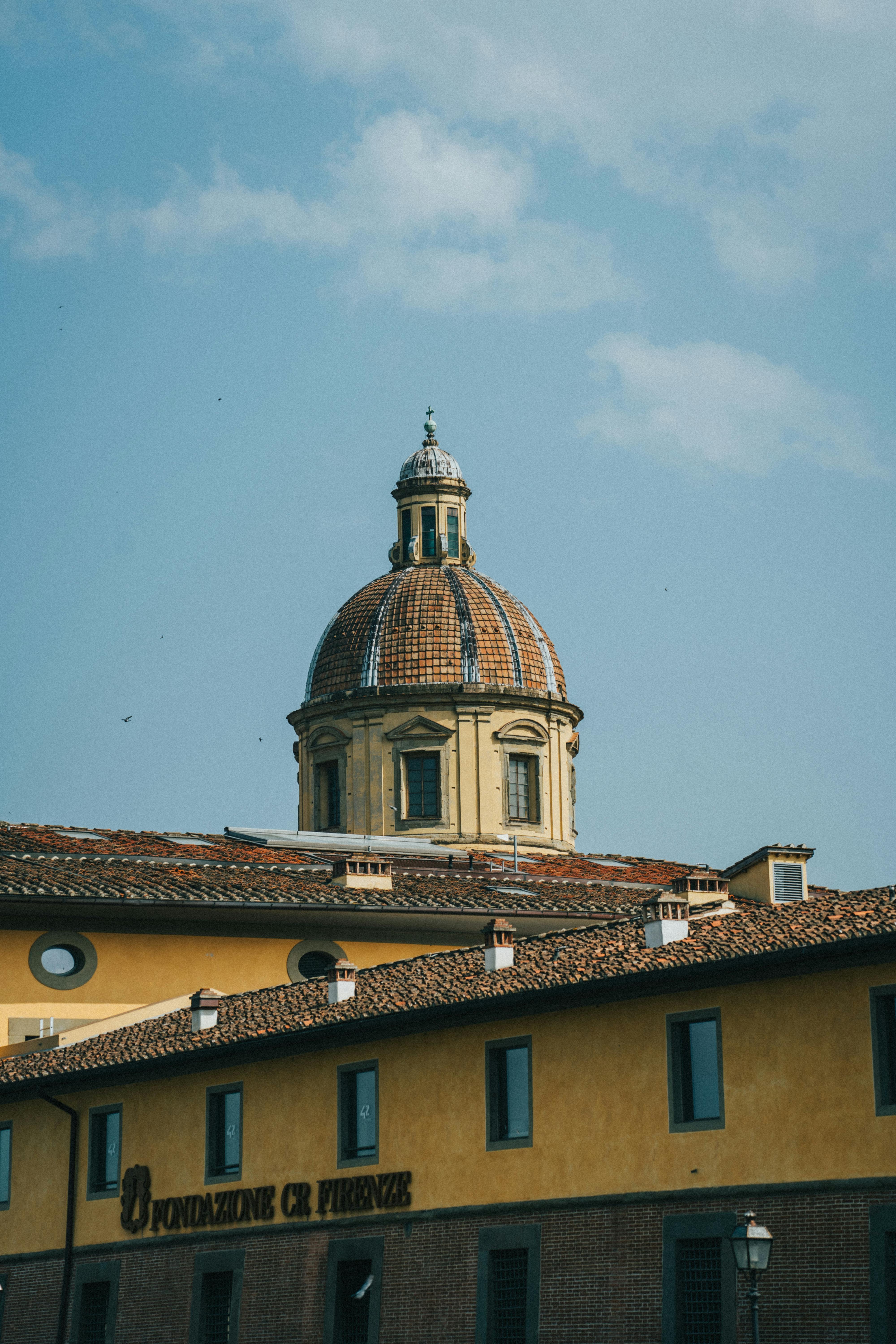 Breaking Roof Tiles Photos, Download The BEST Free Breaking Roof Tiles ...