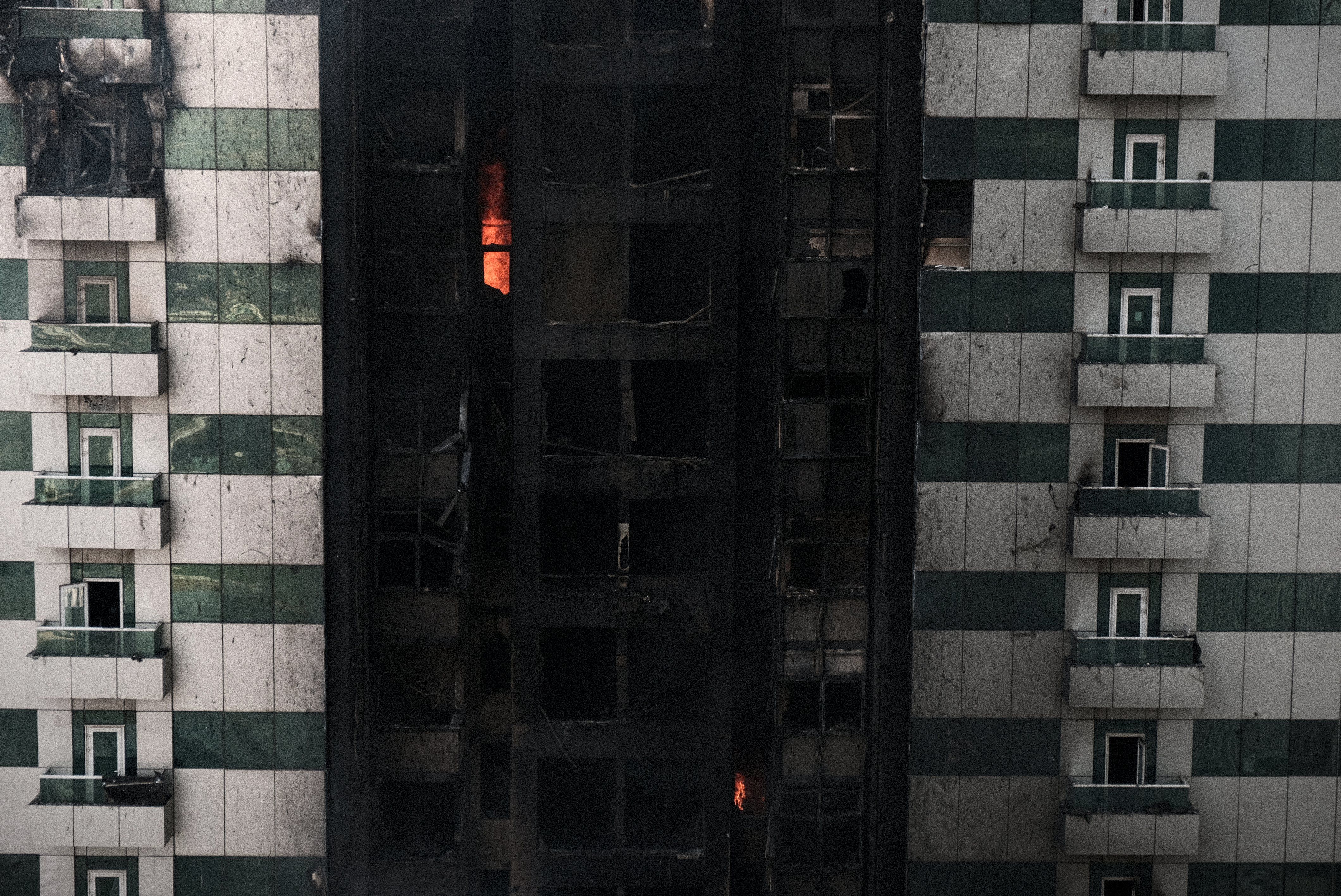 High-rise Building Fire Damaged Exterior · Free Stock Photo