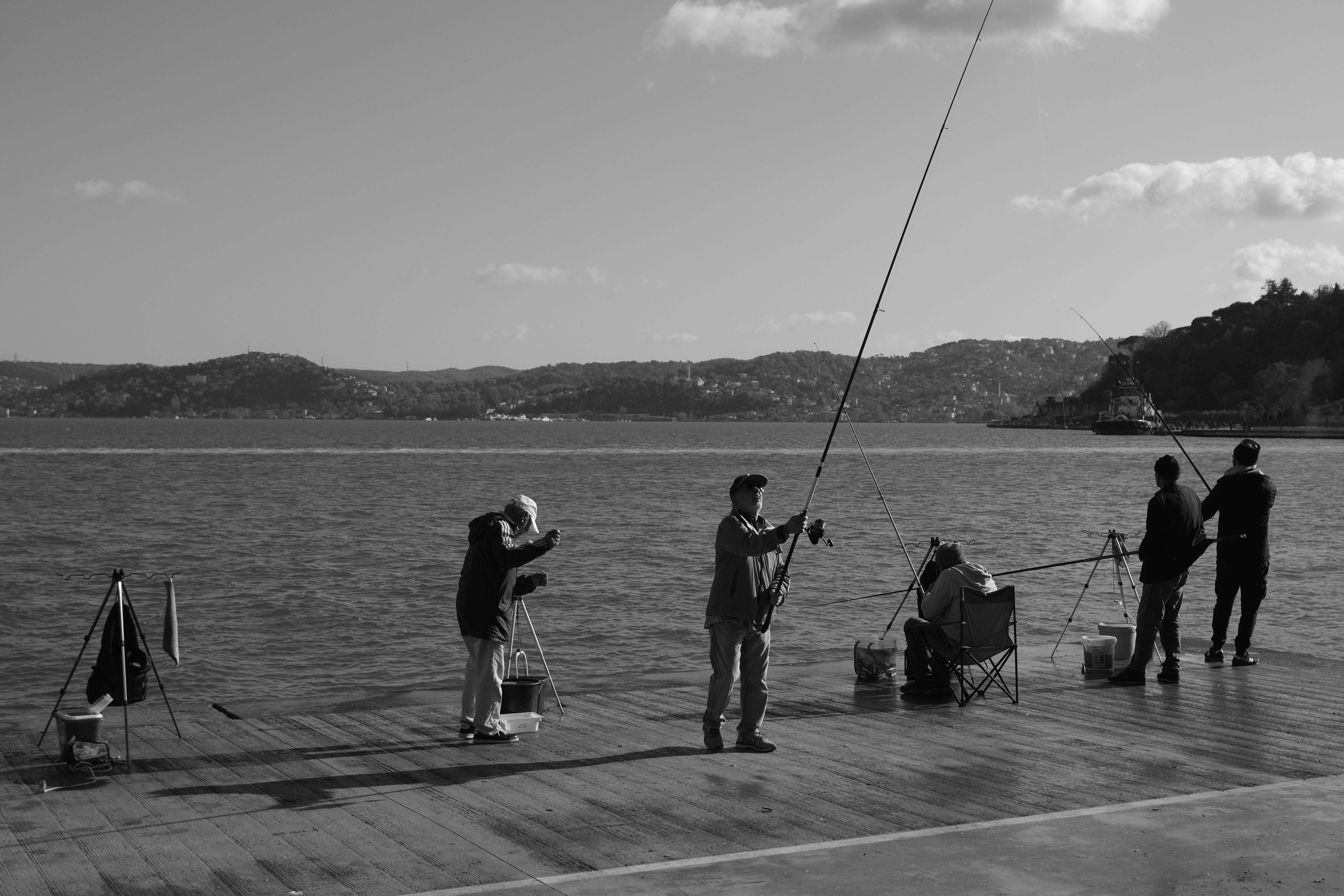 People Fishing Photos, Download The BEST Free People Fishing Stock ...