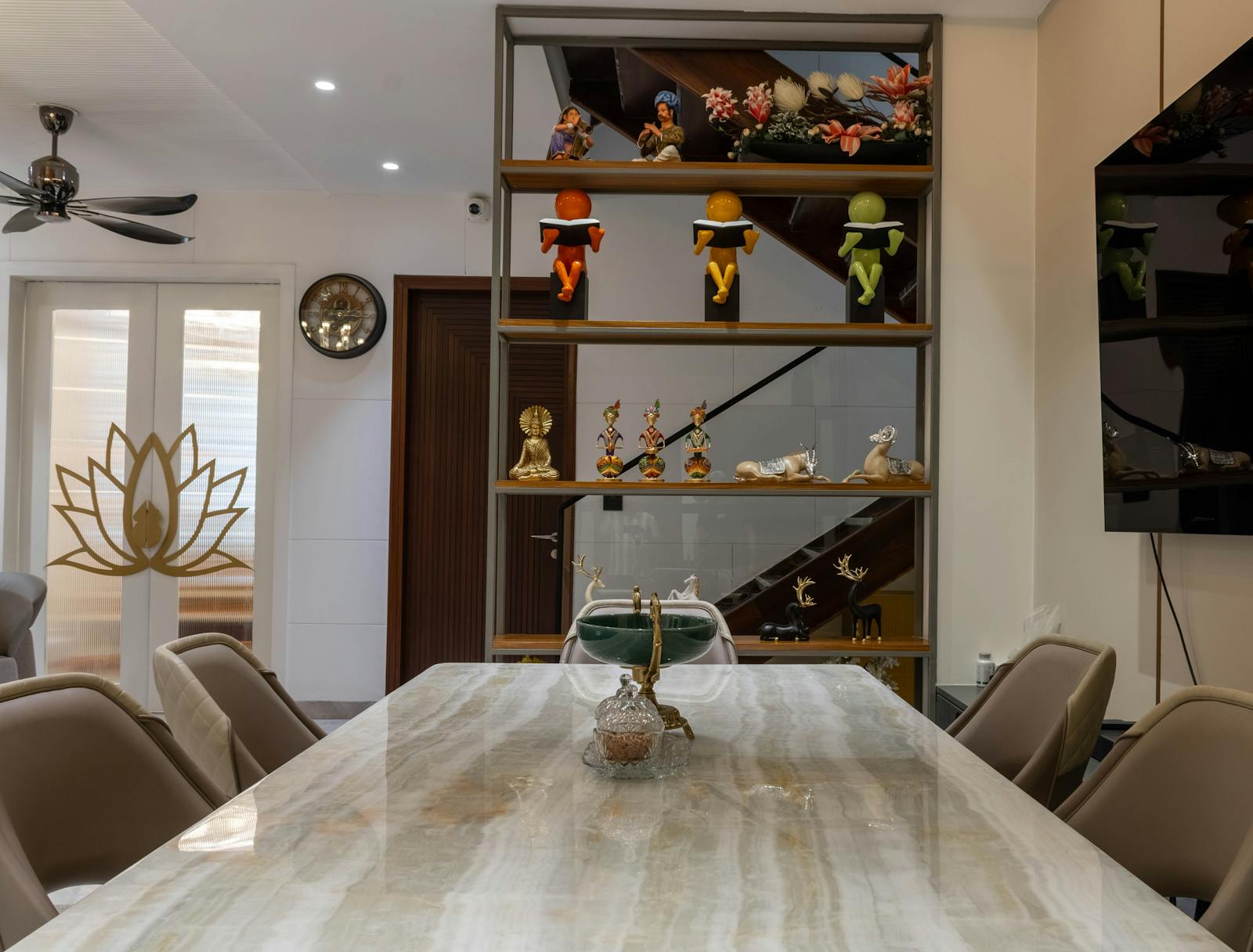 Room Decor Photos, Download The BEST Free Room Decor Stock Photos & HD ...