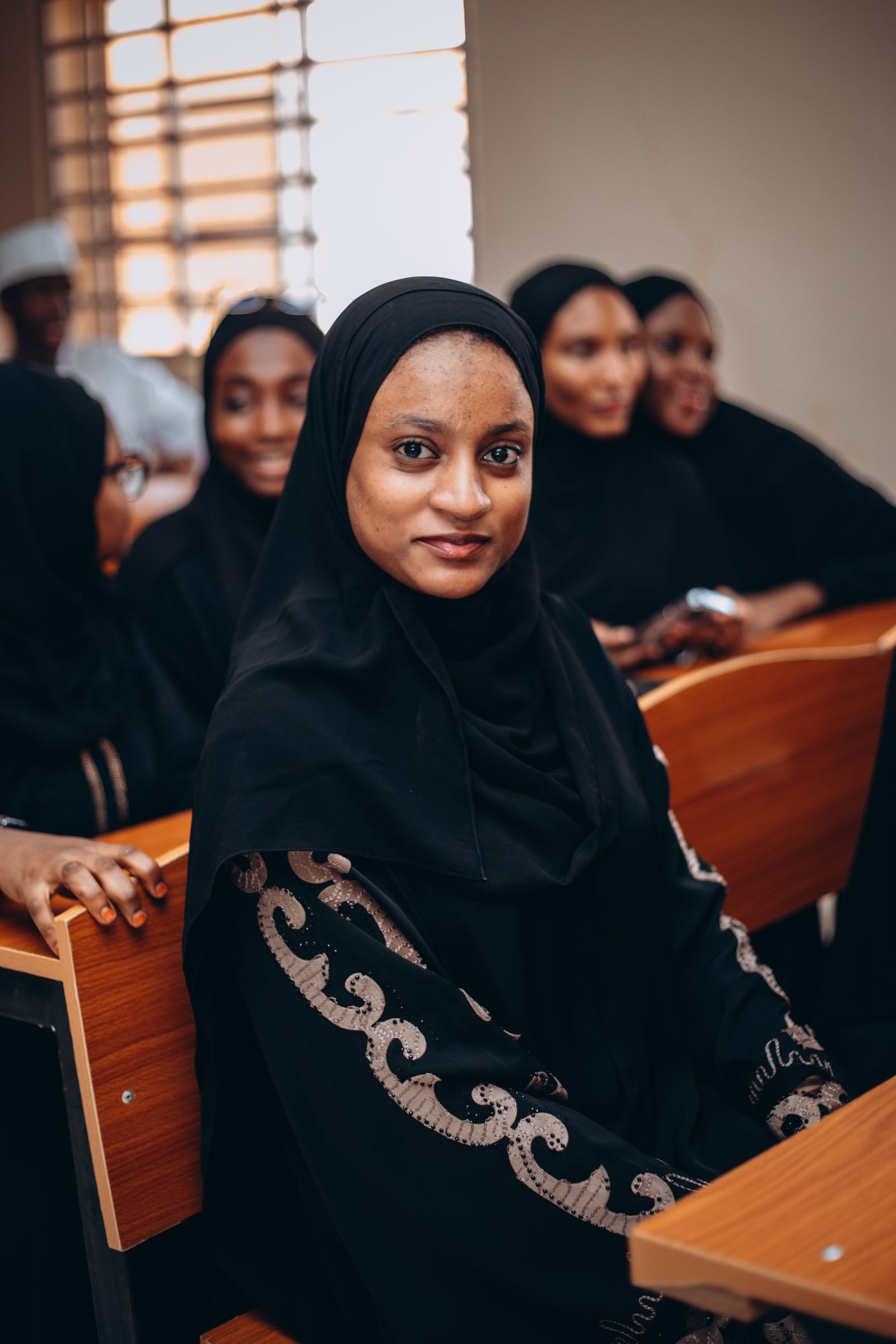 Group Of Students In A Classroom Photos, Download The BEST Free Group ...