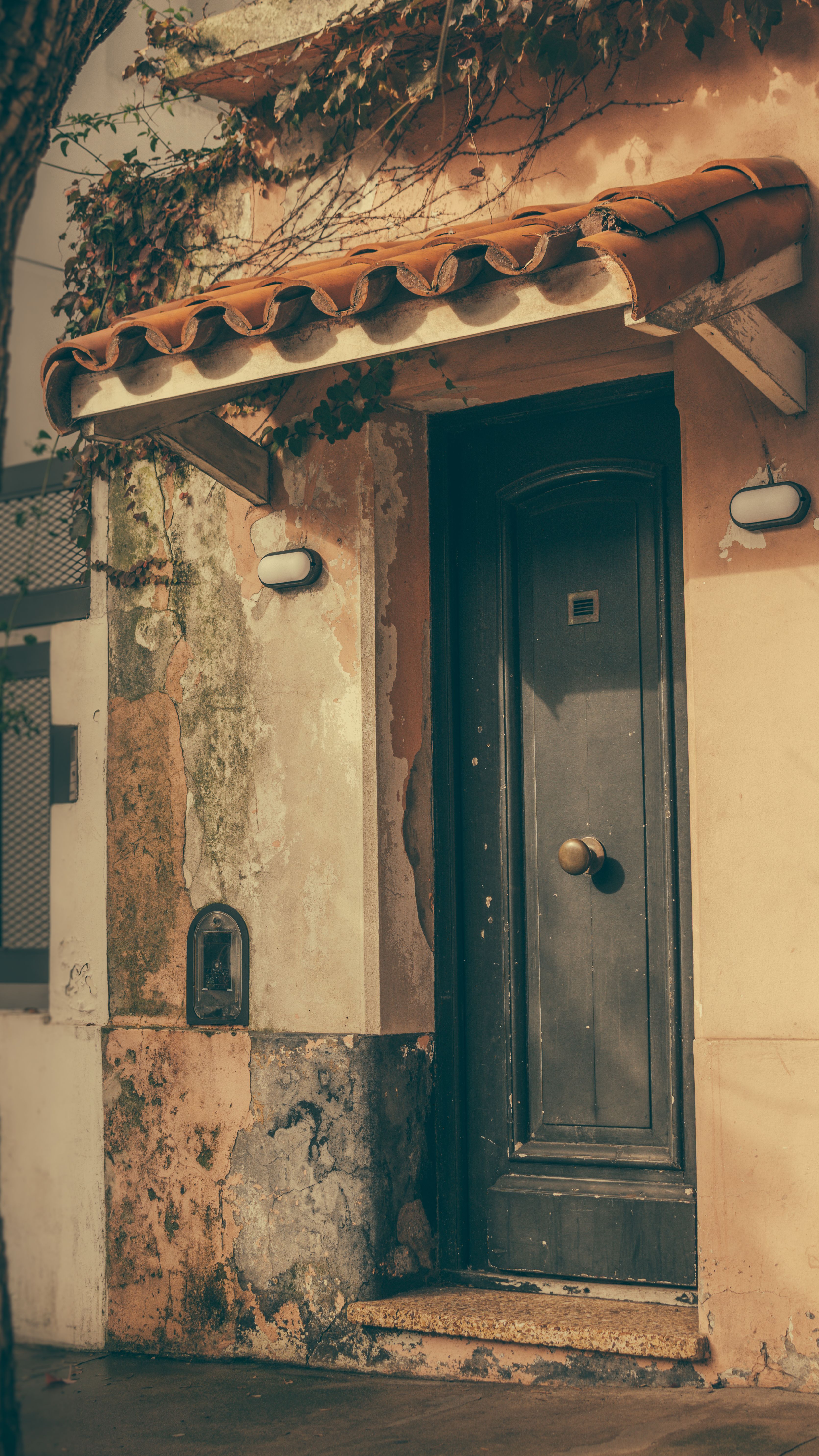 Old Rustic Doorway in Mar del Plata · Free Stock Photo