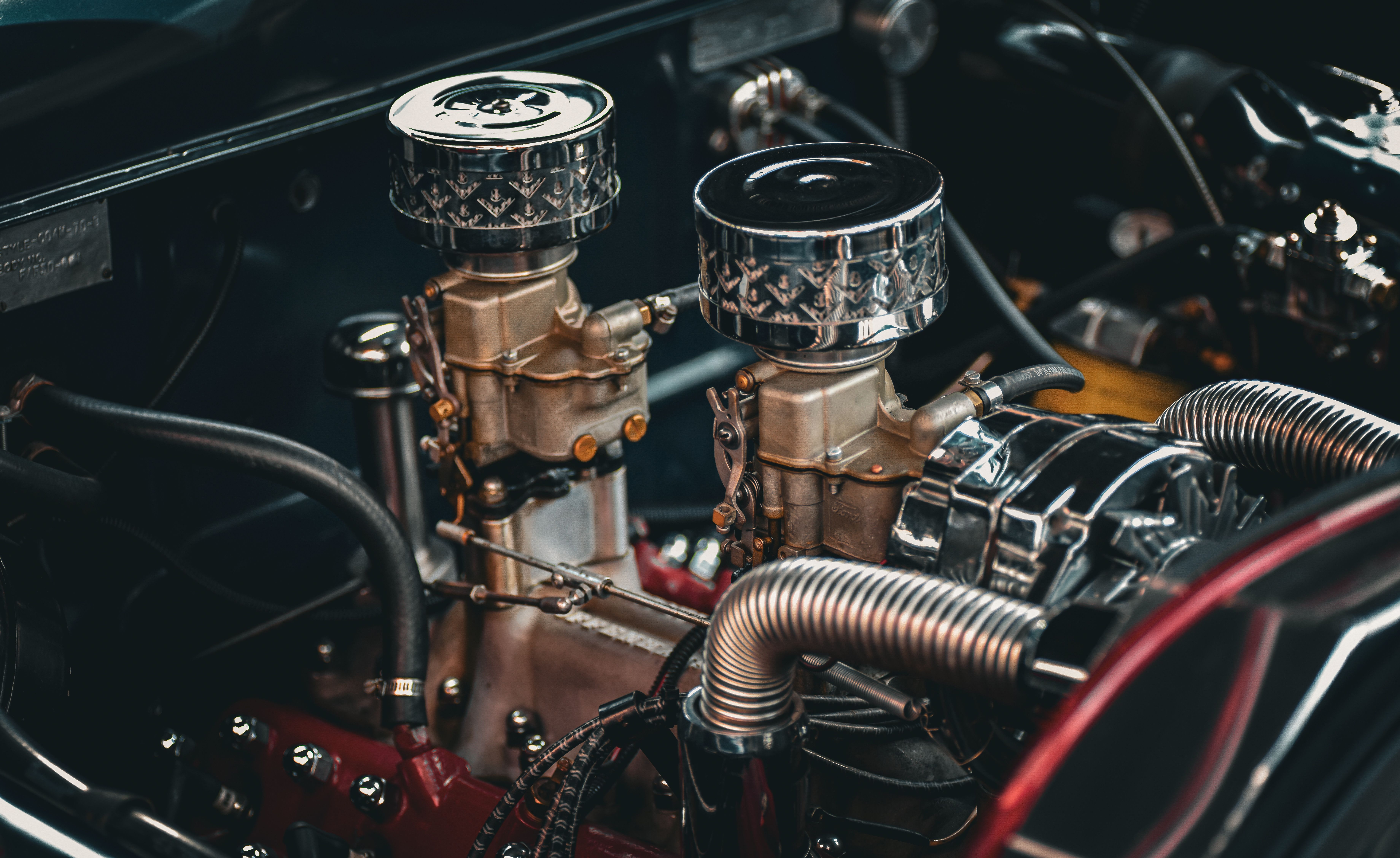 Detailed View of Classic Car Engine Components · Free Stock Photo