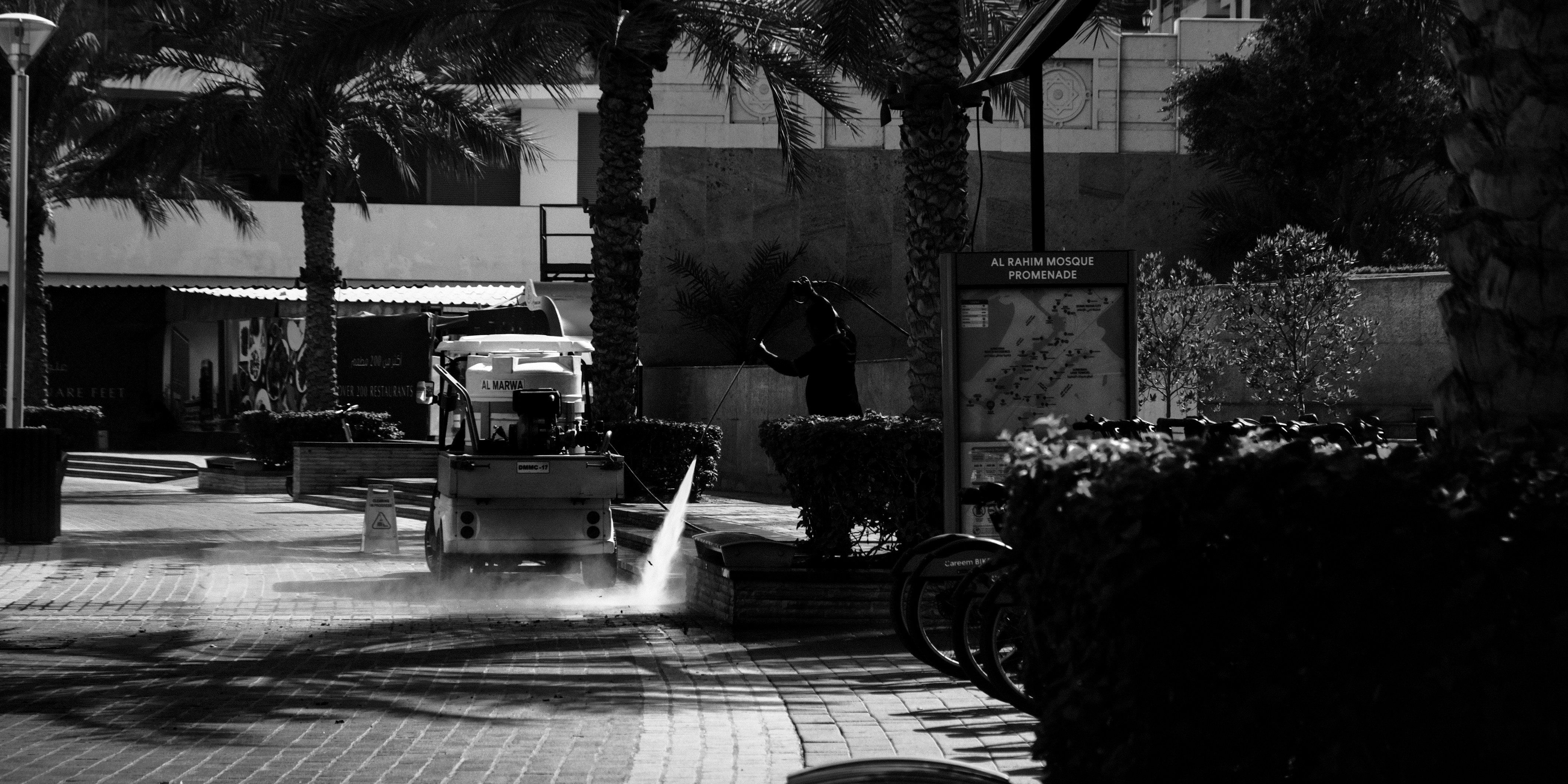 Street Cleaning at Al Rahim Mosque Promenade Dubai · Free Stock Photo