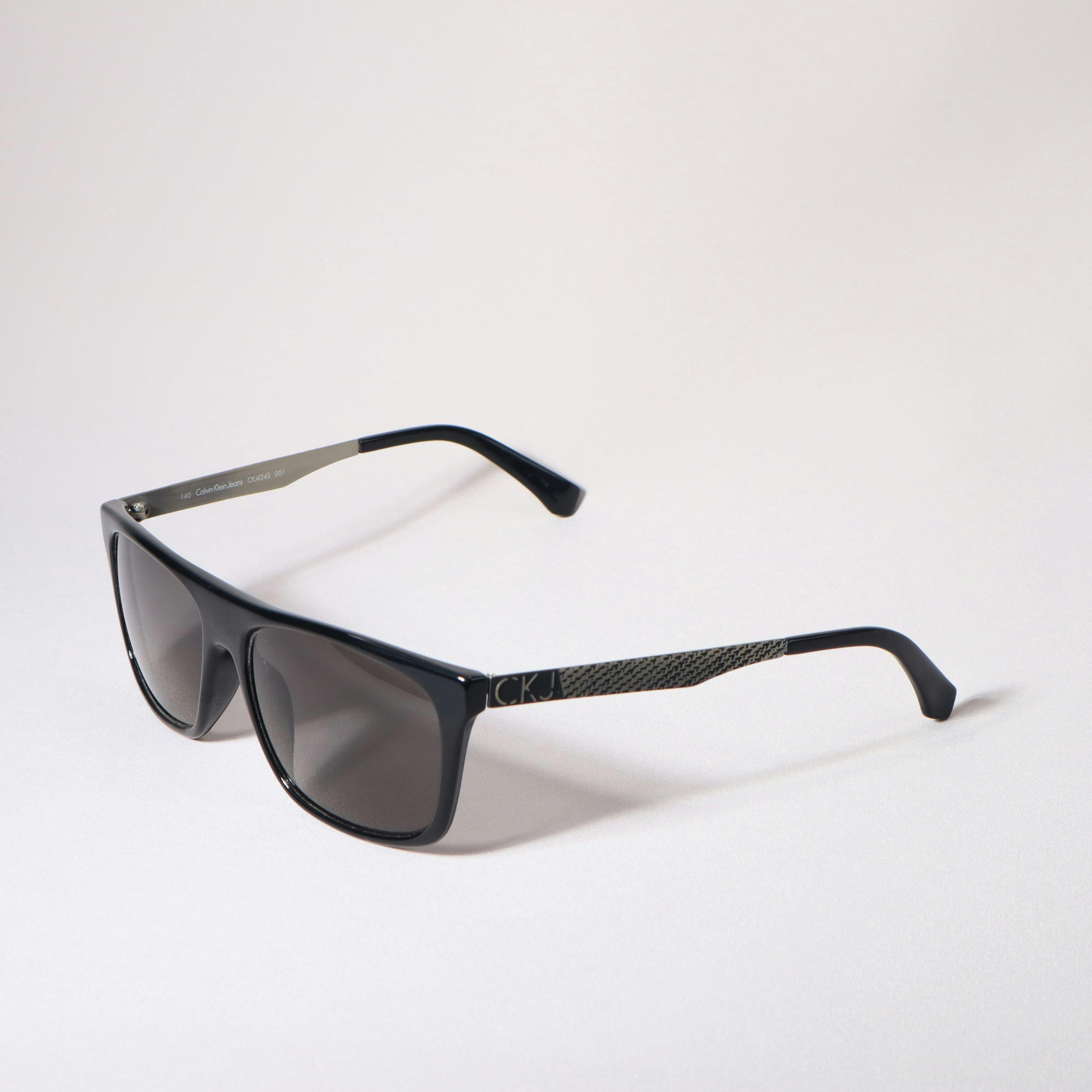 Test Polarization Sunglasses Photos, Download The BEST Free Test ...