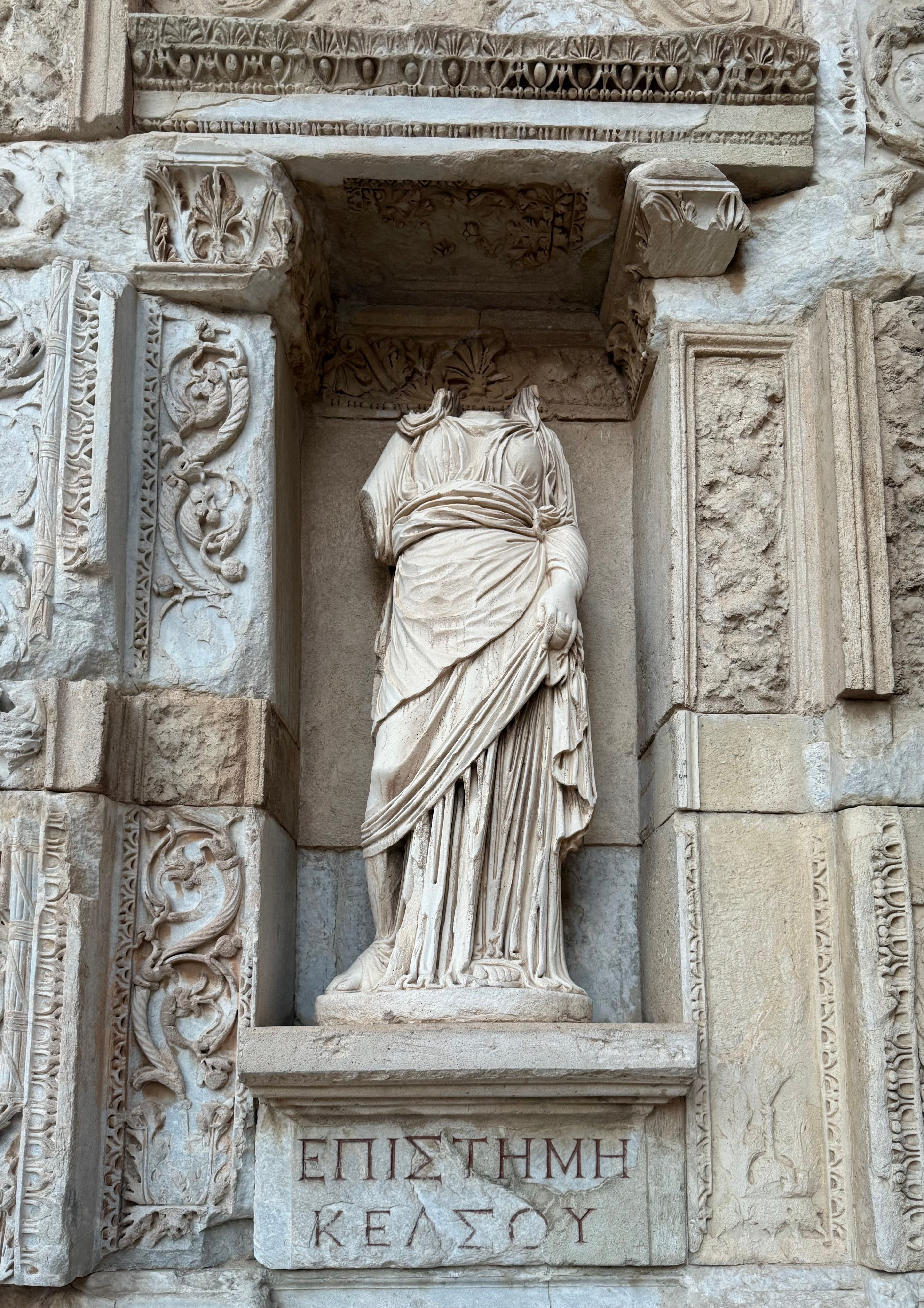 Ancient Roman Statue in Decorative Niche · Free Stock Photo