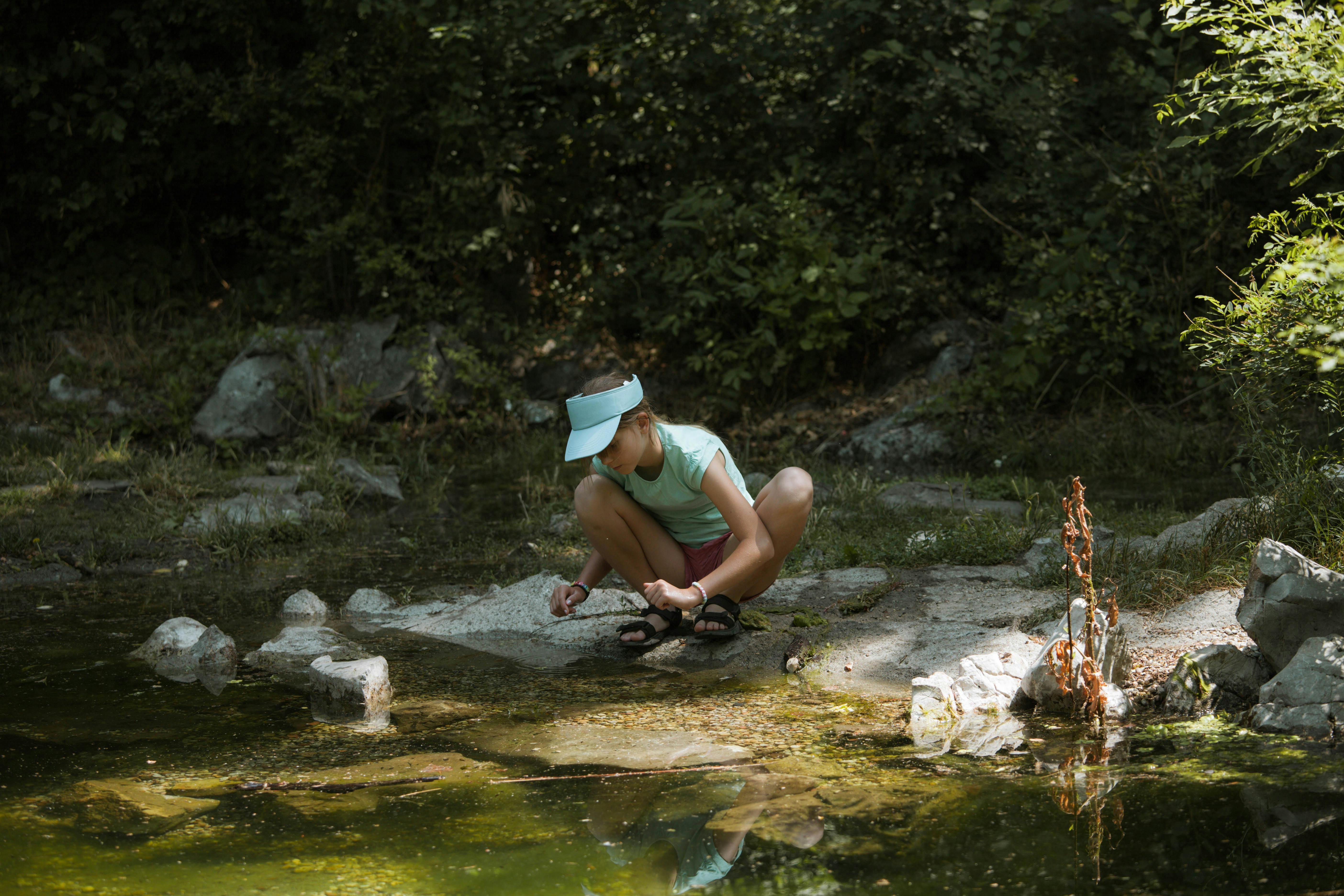 Children Learning Phonics Photos, Download The BEST Free Children ...