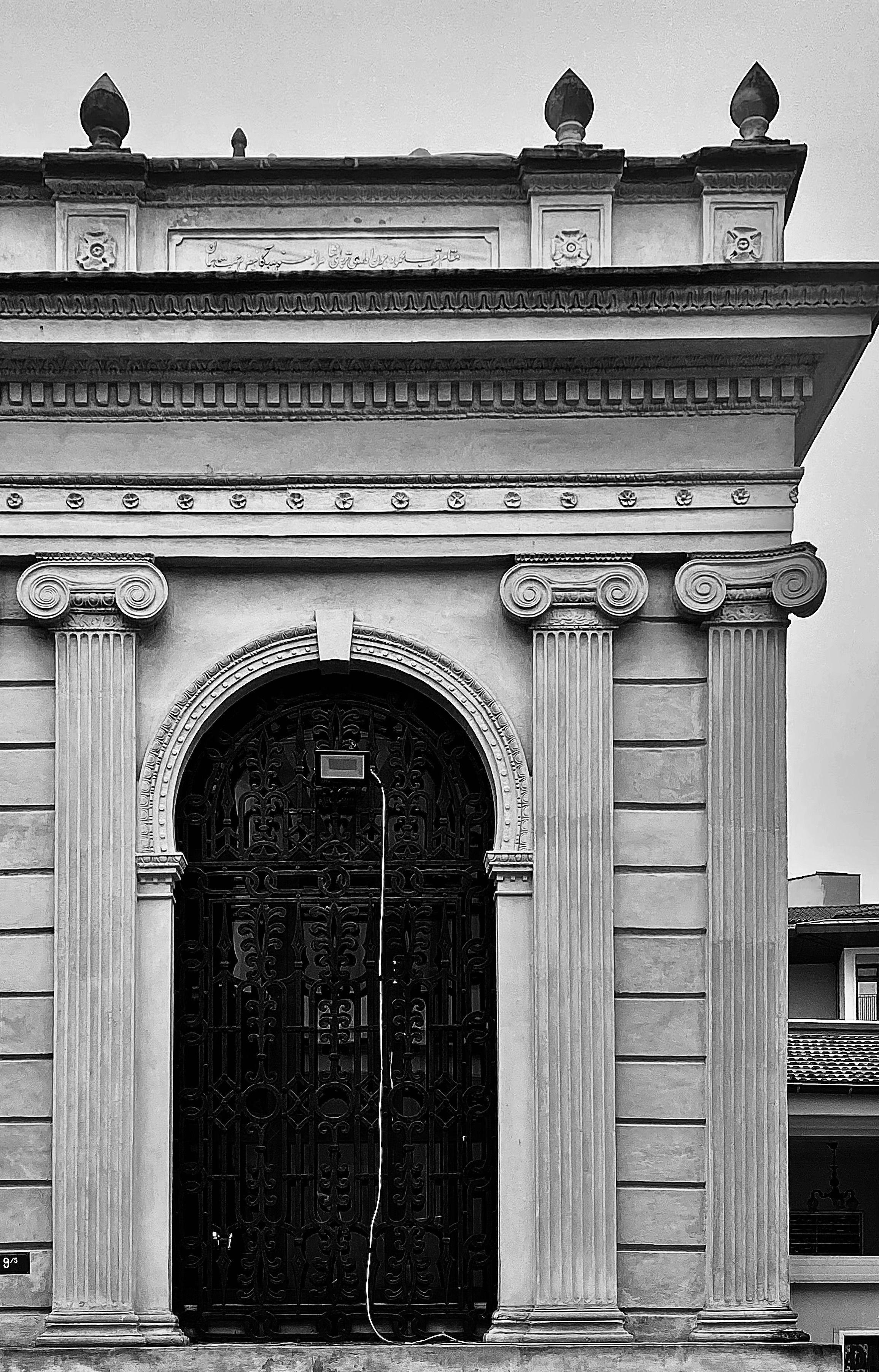 Elegant Neoclassical Entrance with Pillars · Free Stock Photo