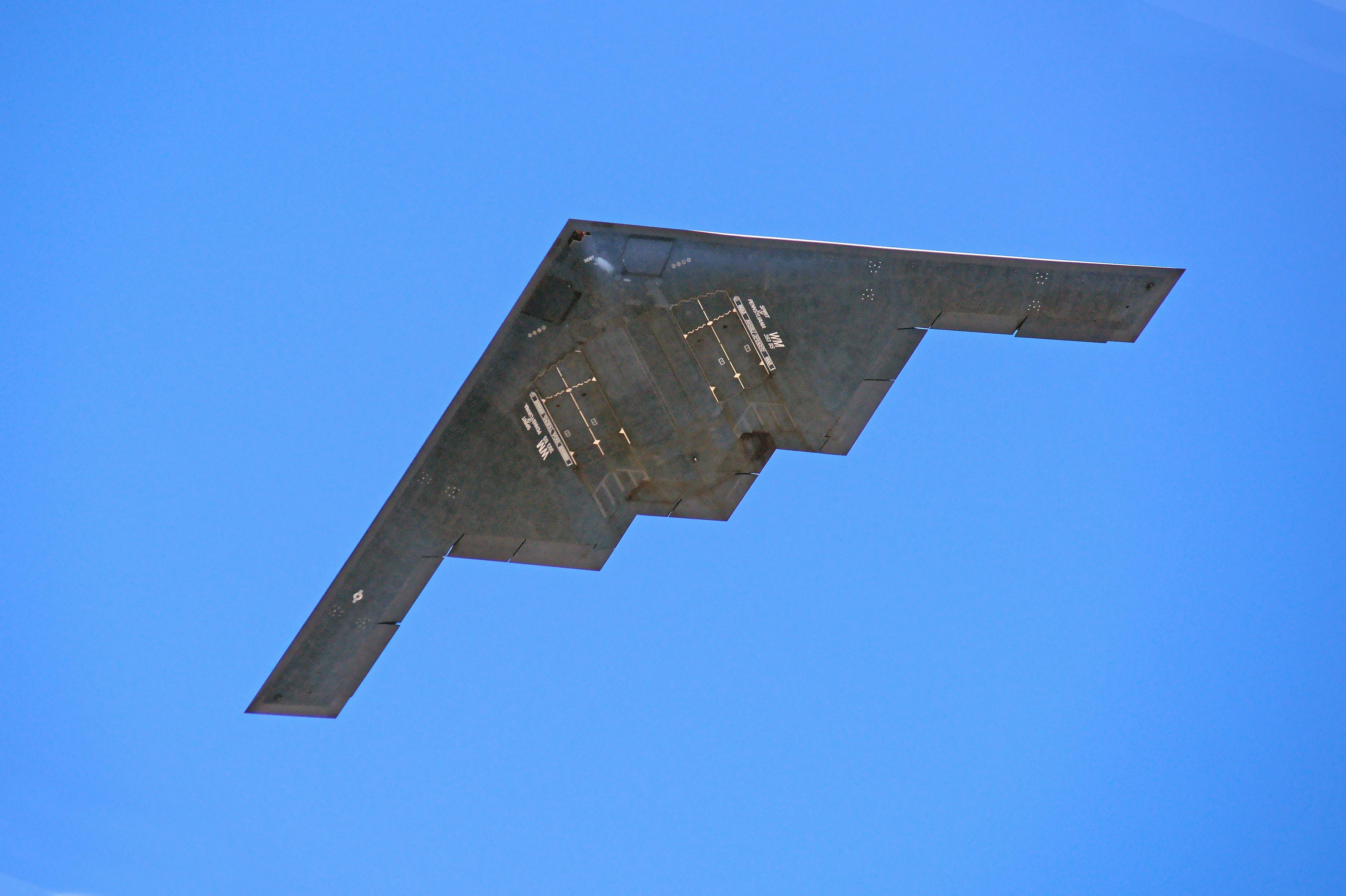 US Air Force B-2 Stealth Bomber in Flight · Free Stock Photo