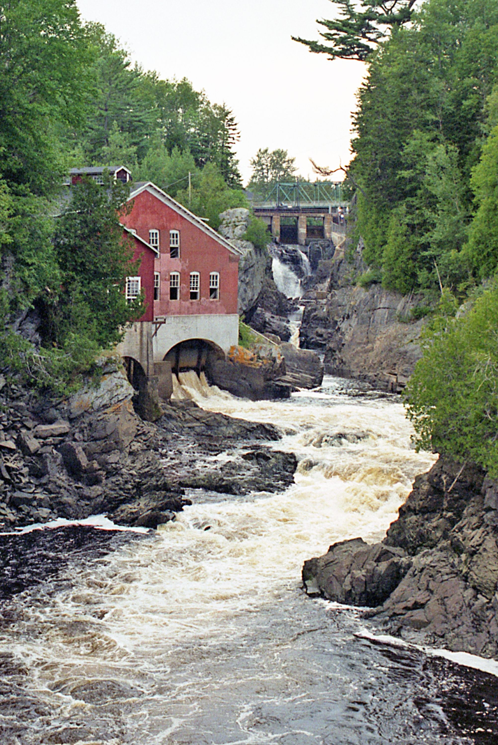 Hydro River Monitor Photos, Download The BEST Free Hydro River Monitor ...