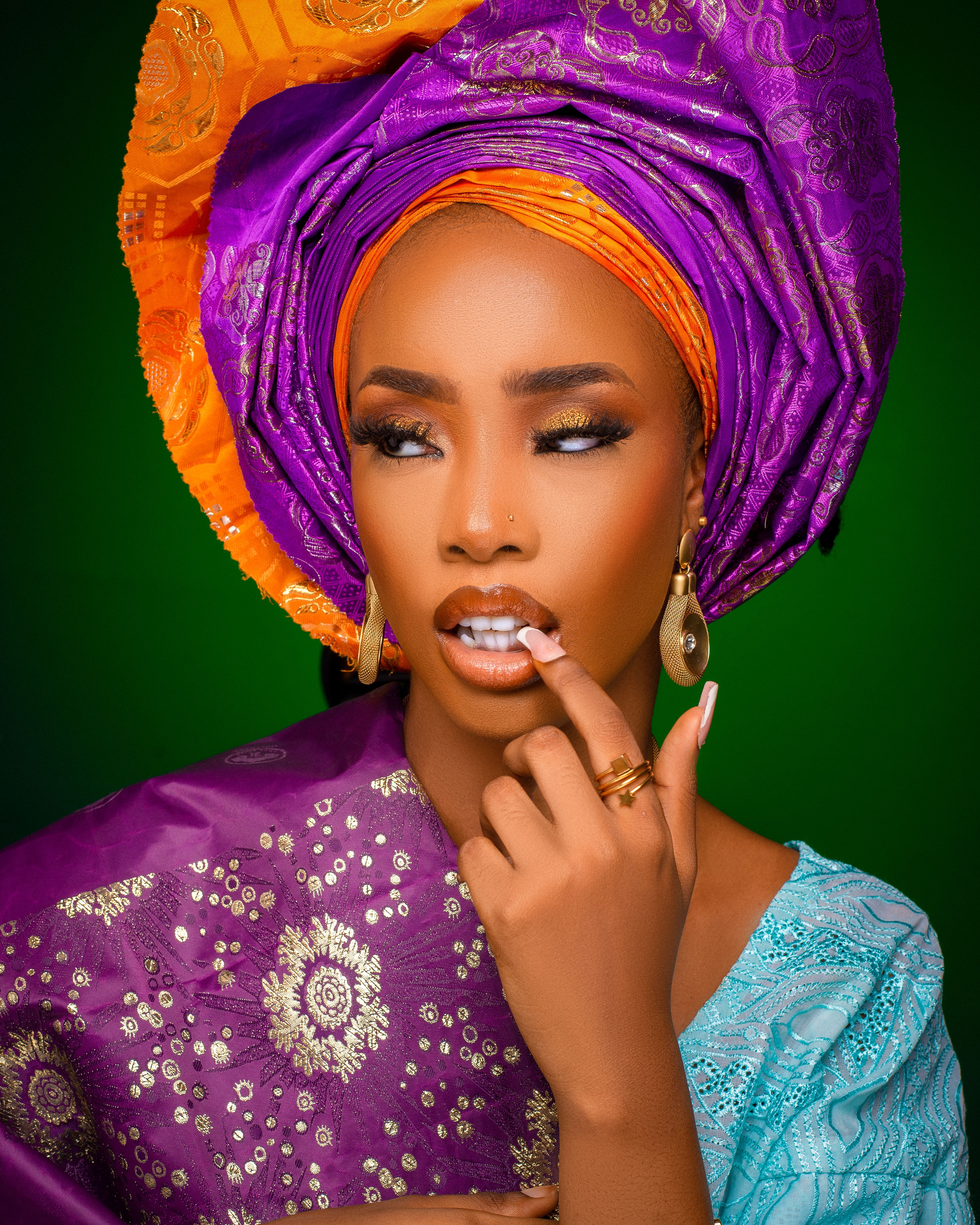 Elegant Nigerian Woman in Traditional Attire Portrait · Free Stock Photo