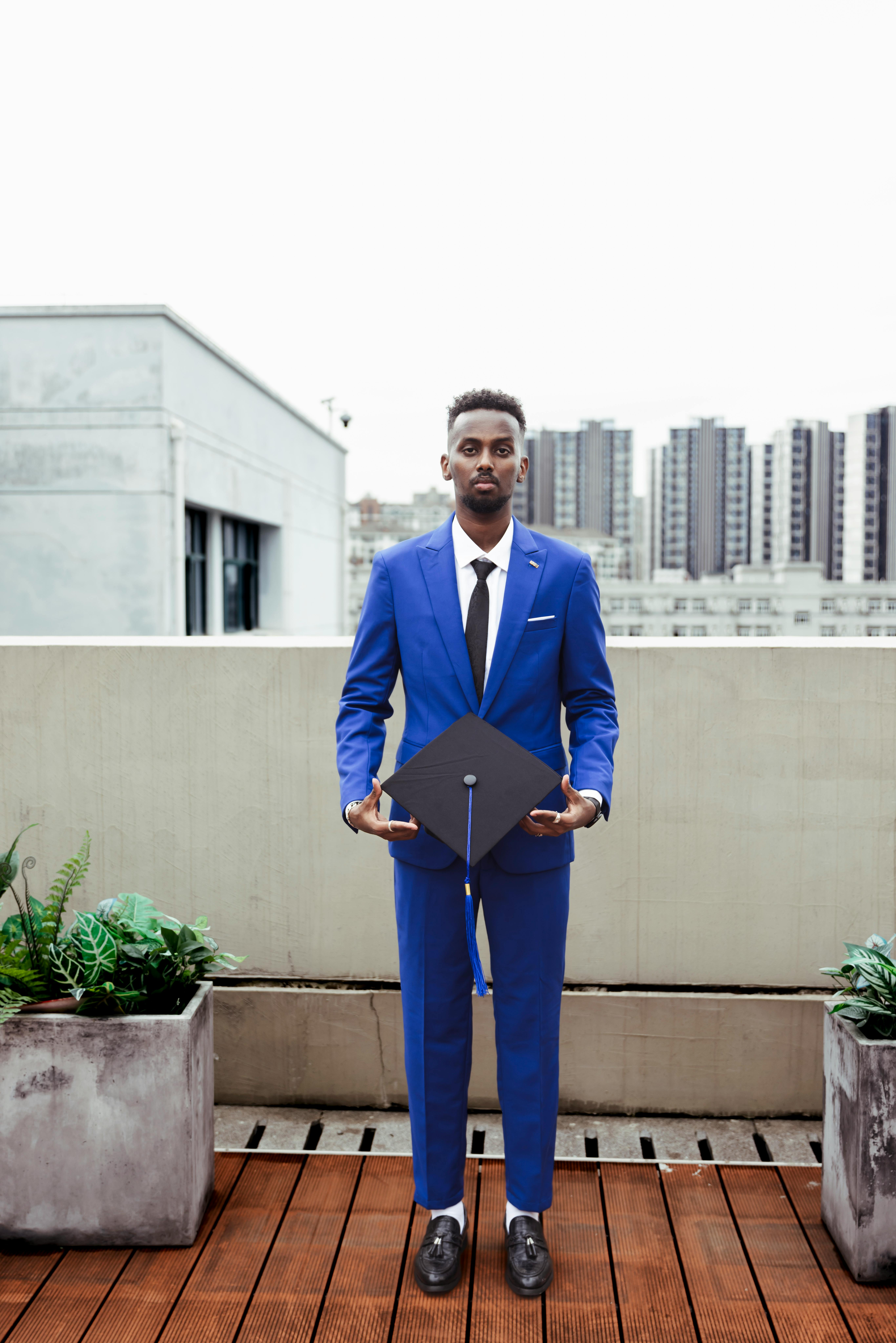 Graduate Pic Photos, Download The BEST Free Graduate Pic Stock Photos ...