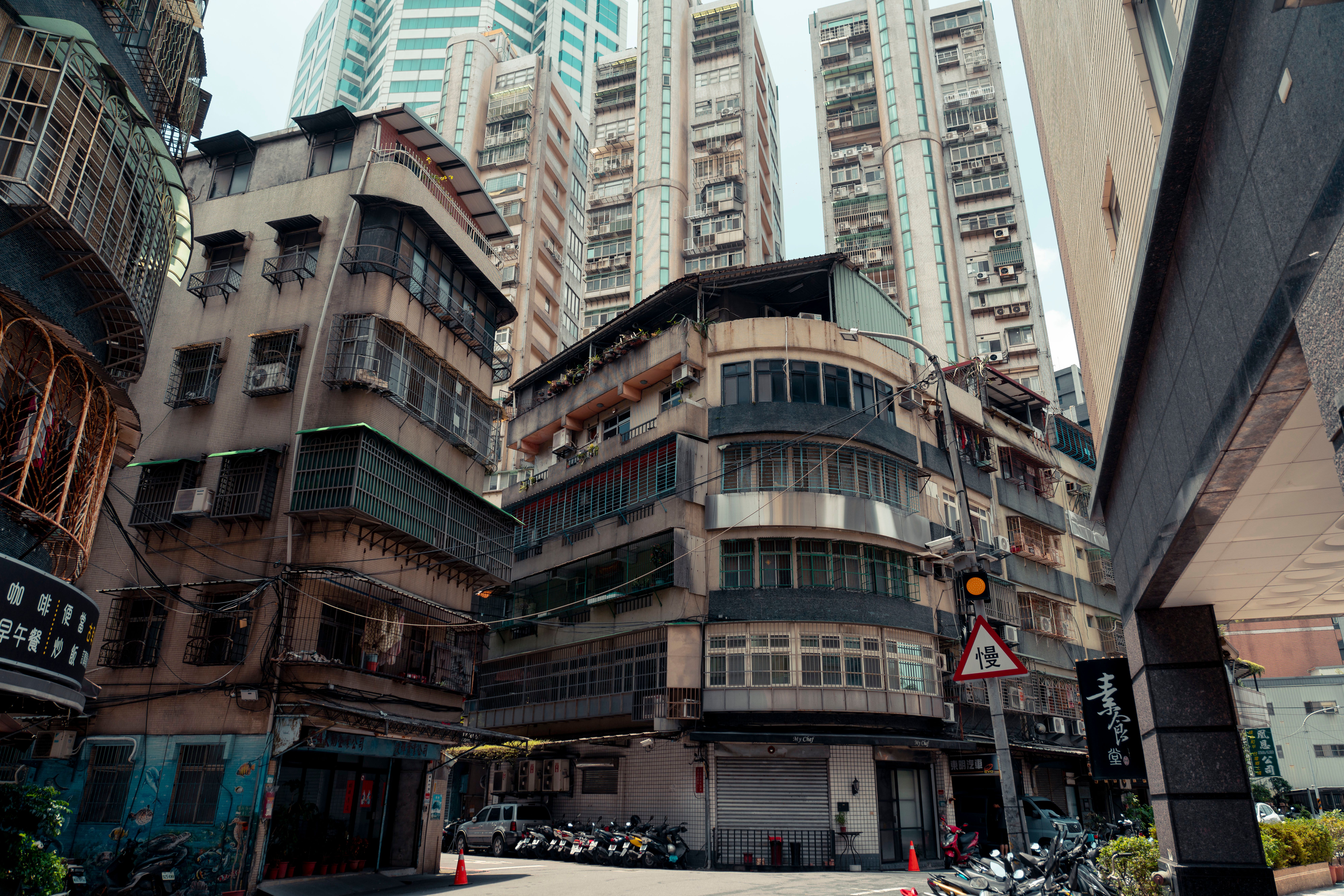 Urban Street View of High-Rise Buildings in Taiwan · Free Stock Photo