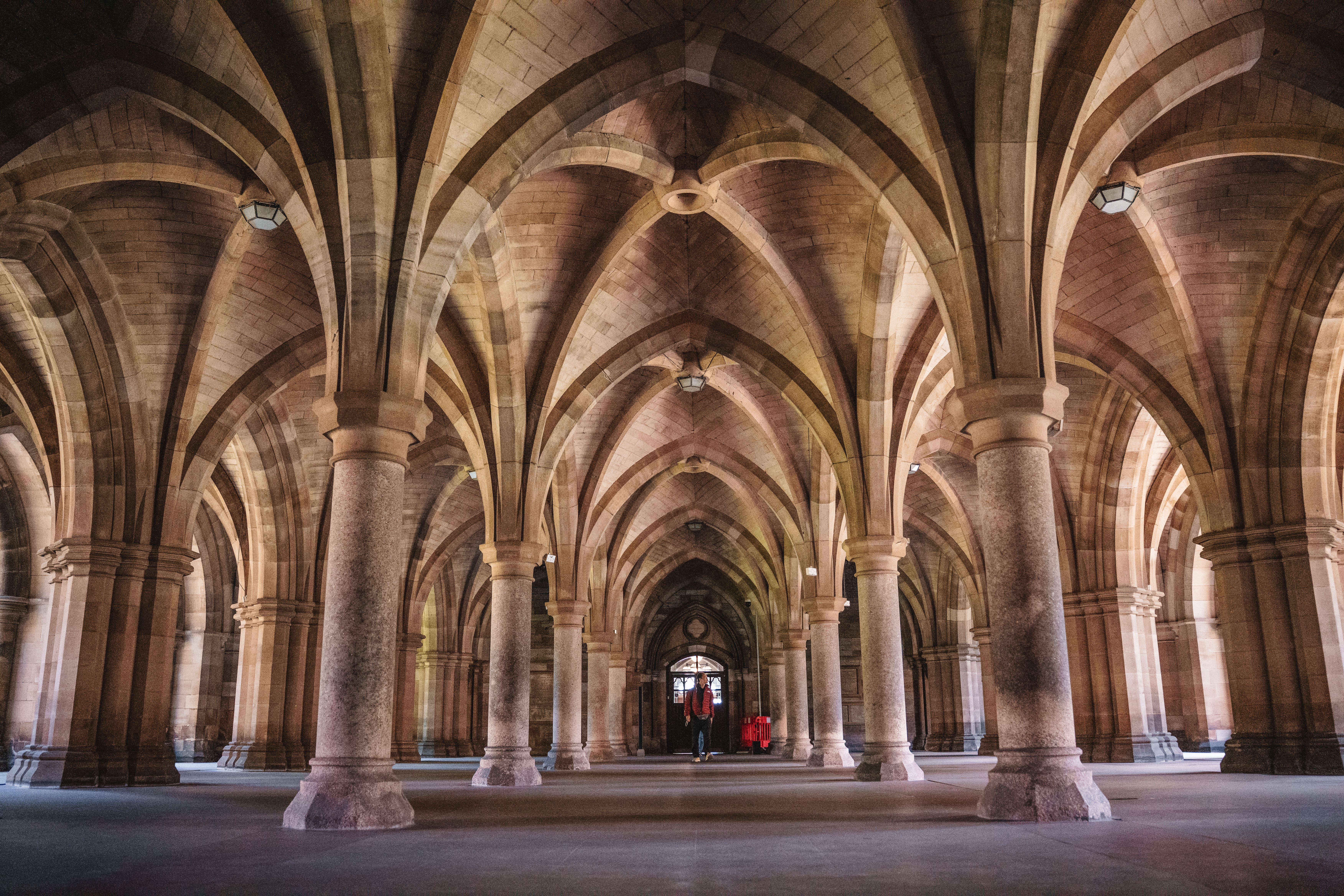 Stunning Gothic Architecture of Glasgow Cloisters · Free Stock Photo