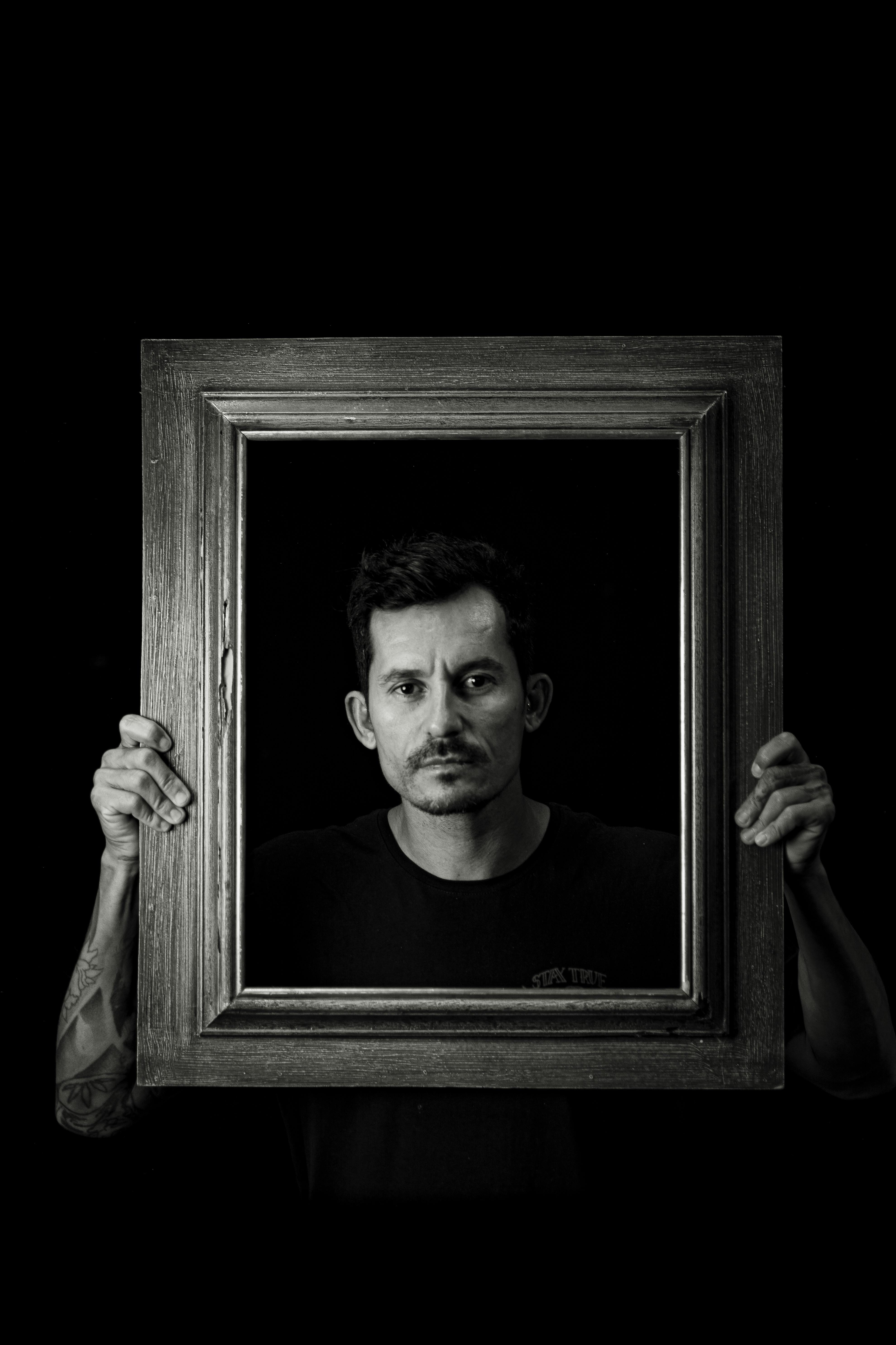 Man Face Simple Photos, Download The BEST Free Man Face Simple Stock ...