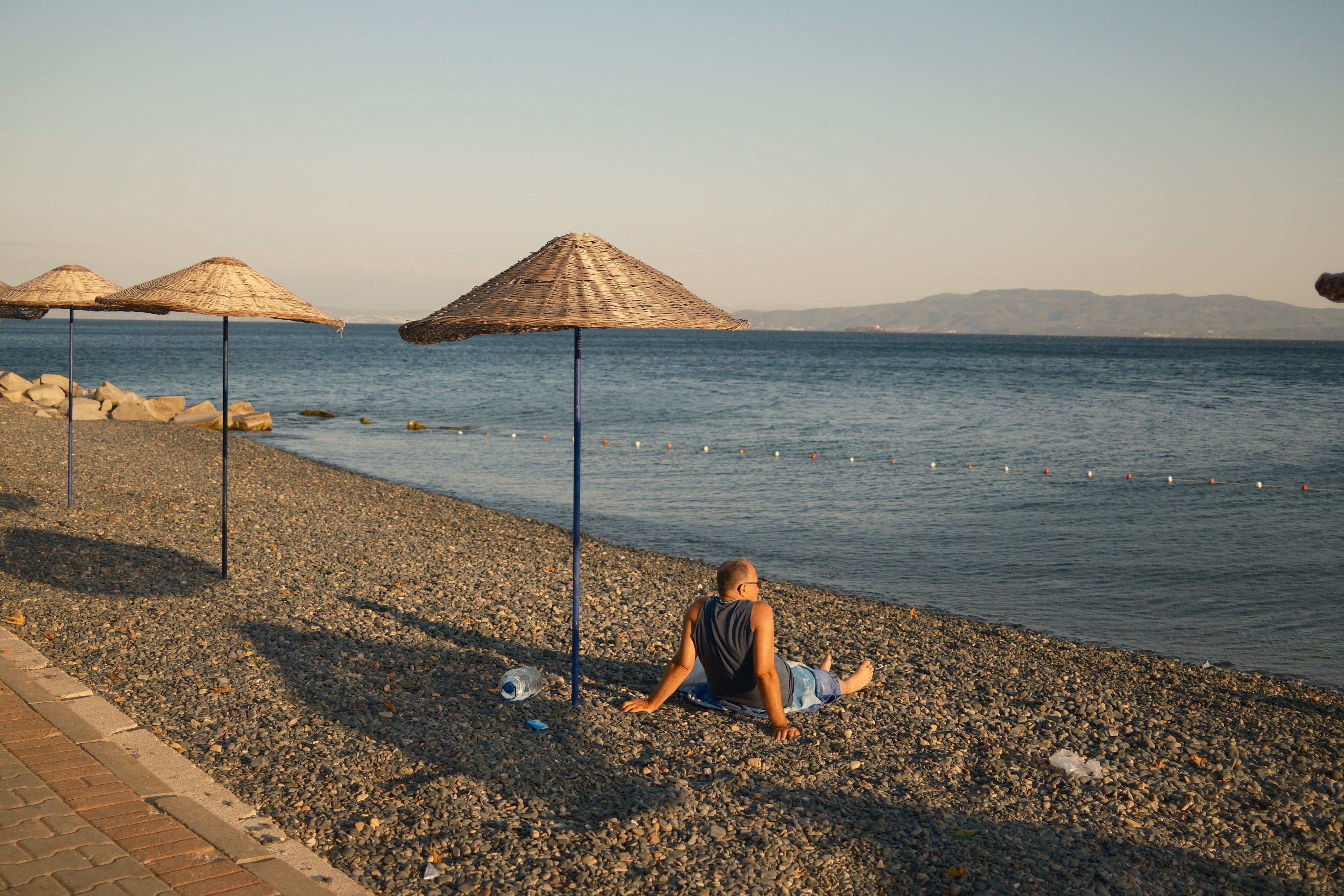 Man Beach Shade Photos, Download The BEST Free Man Beach Shade Stock ...