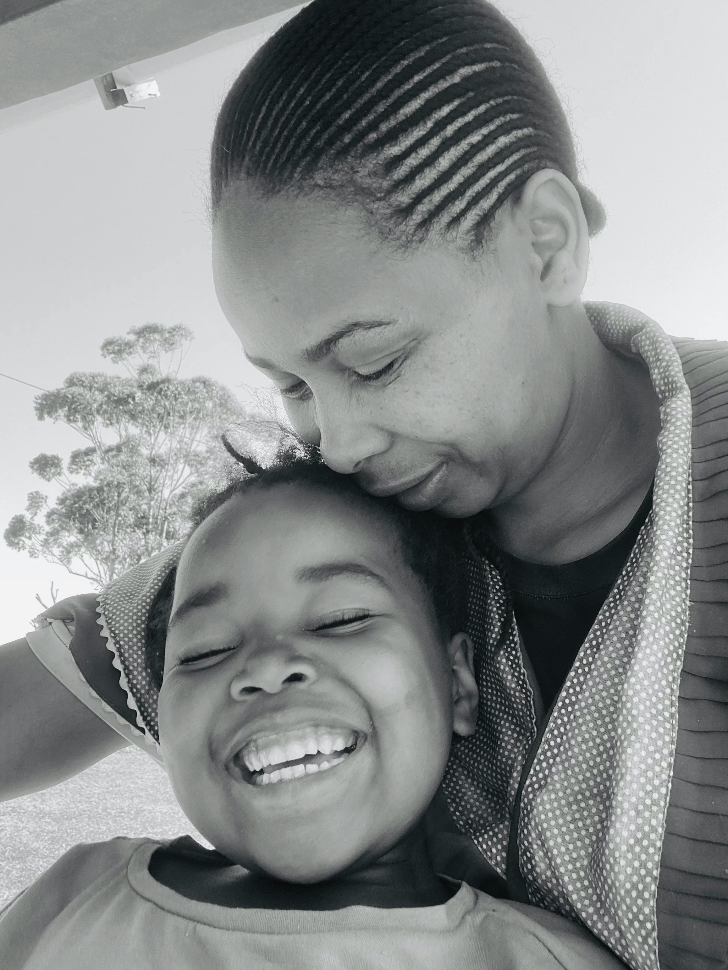 Mother Outline Photos, Download The BEST Free Mother Outline Stock ...