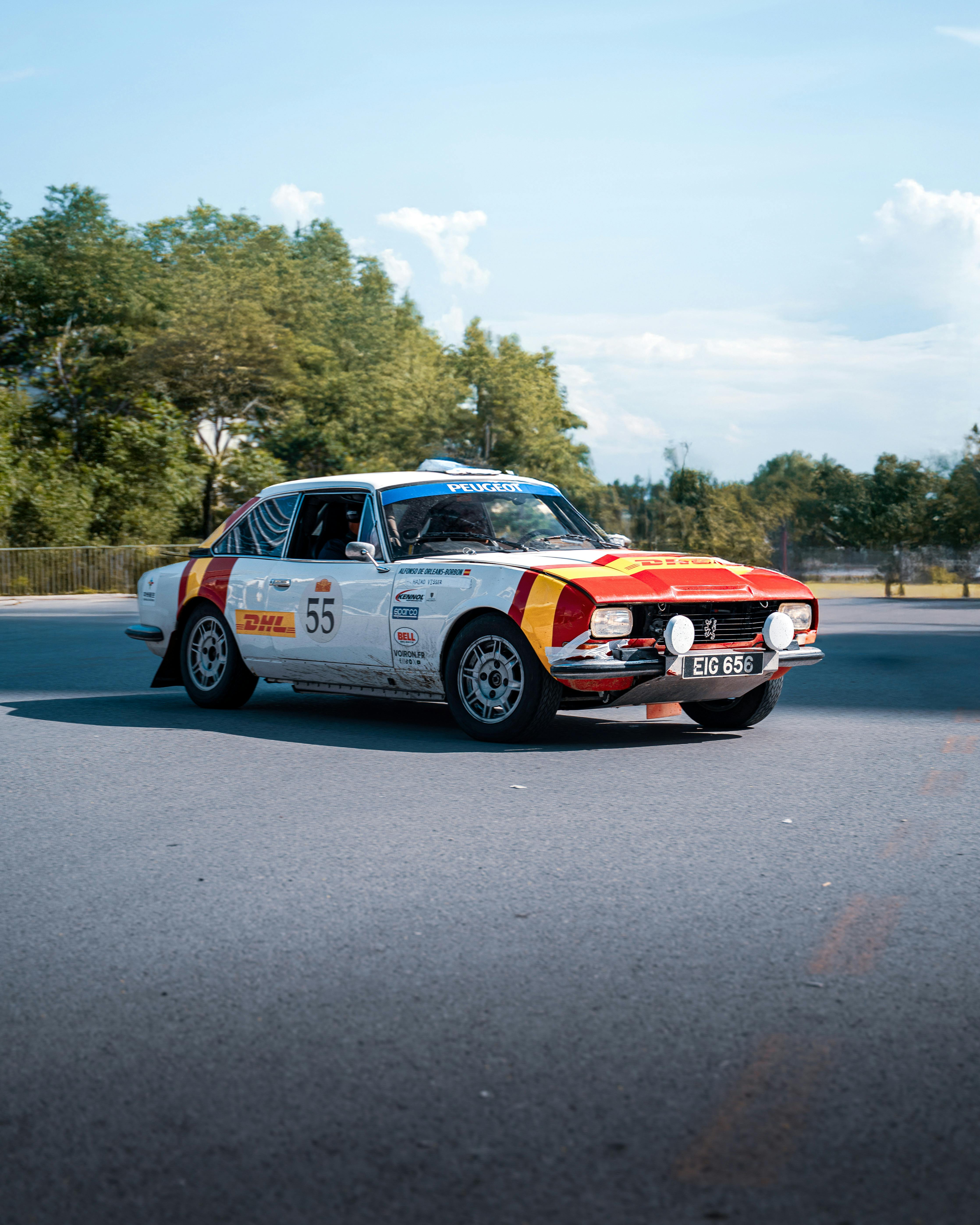 Vintage Muscle Car on Sunny Ankara Road · Free Stock Photo