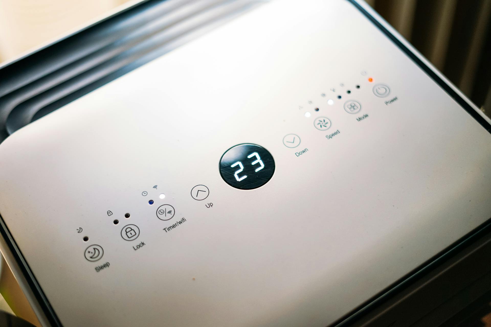 Cool vs Dry Mode Aircon: Which Setting Is Best for You?