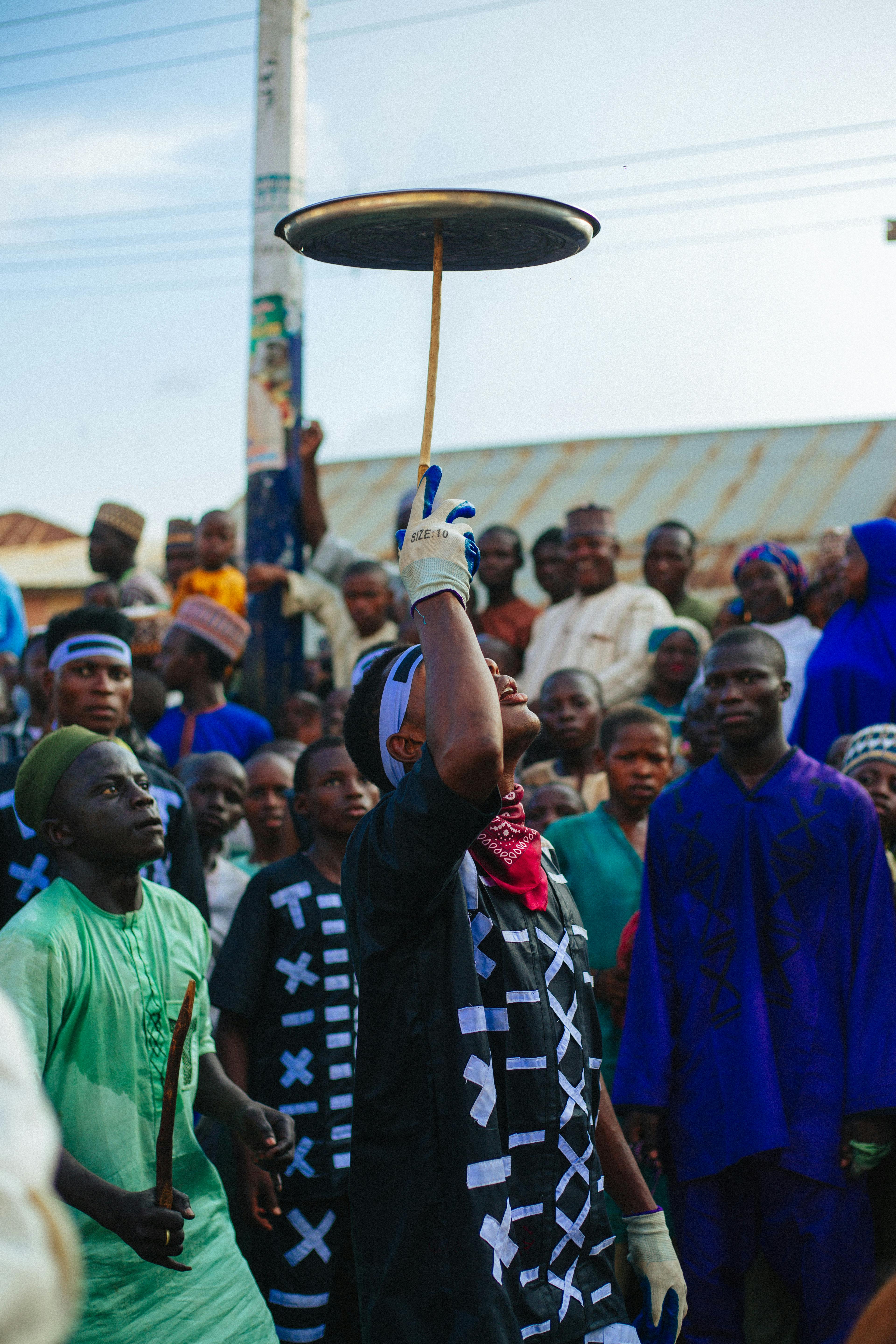 Jonah Victor - 写真