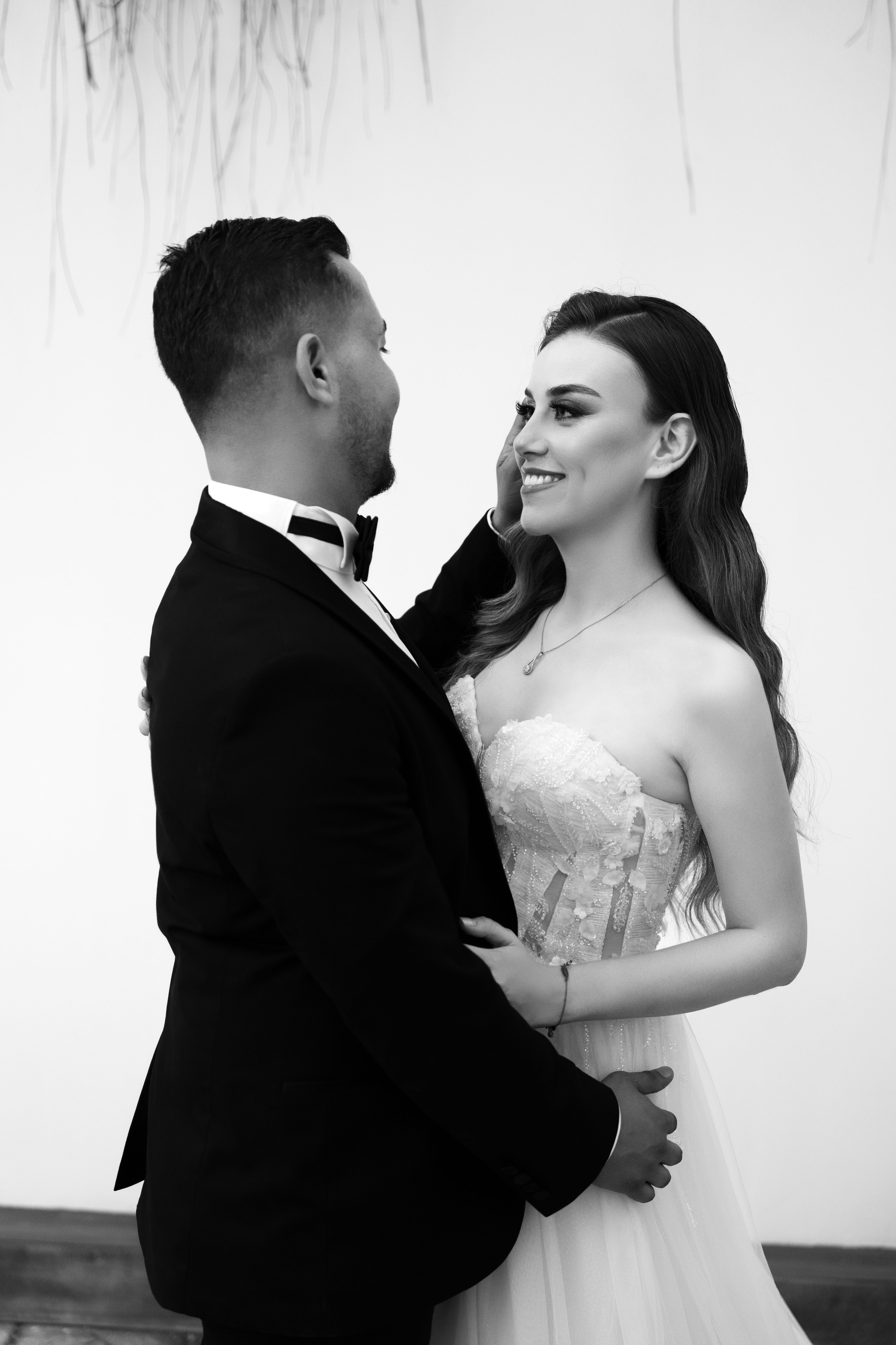 Men In Tuxedo Shower Photos, Download The BEST Free Men In Tuxedo ...